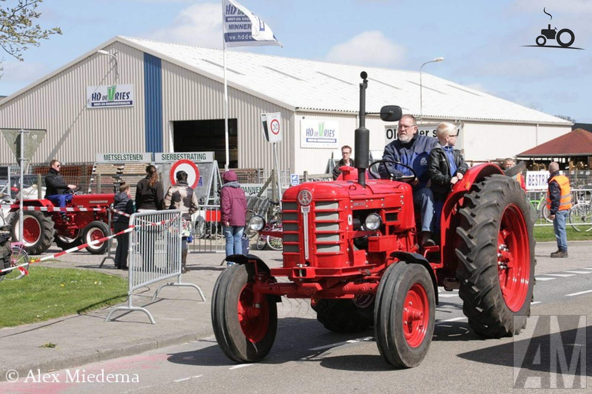 Bolinder Munktell 350