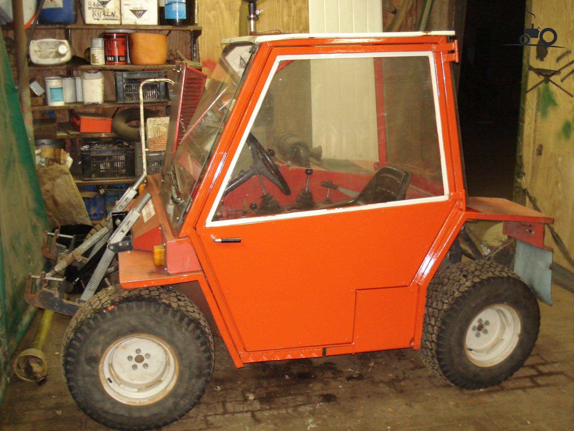 Bucher TM 850 - France - Tracteur image #436416