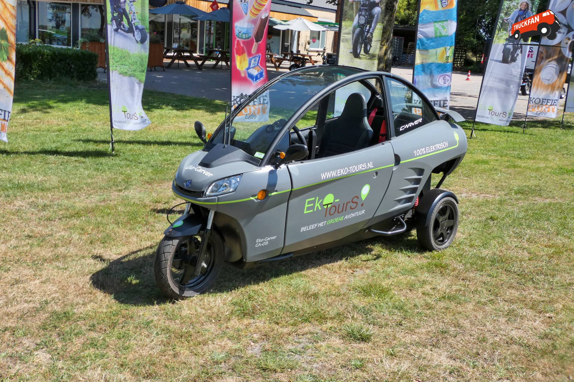 Foto Carver BR1 van Eko-Tours