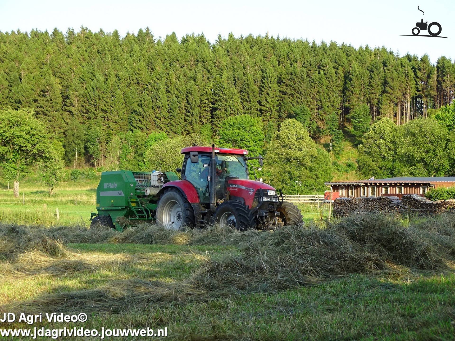 Case IH Maxxum MXU 135 Pro