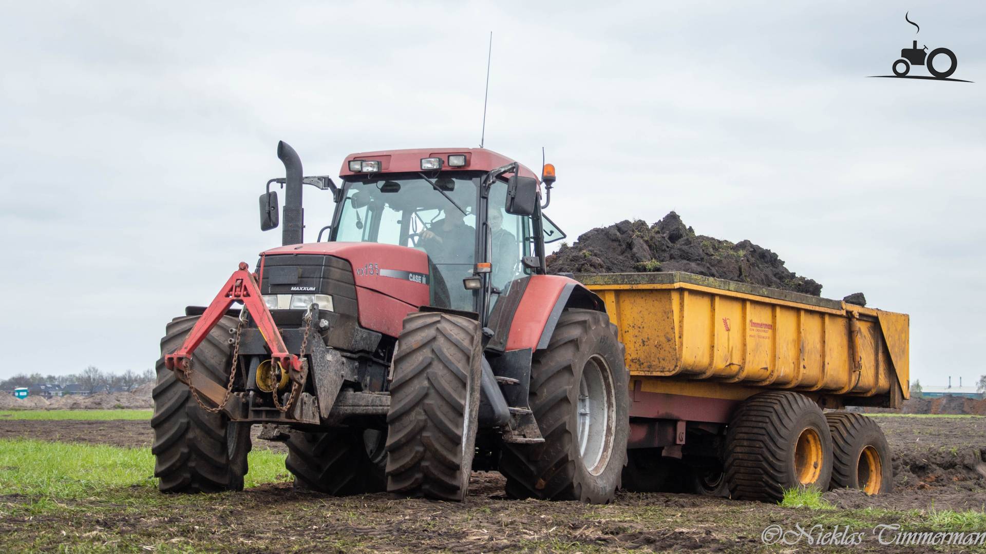 Foto Case IH Maxxum MX 135 #1467181