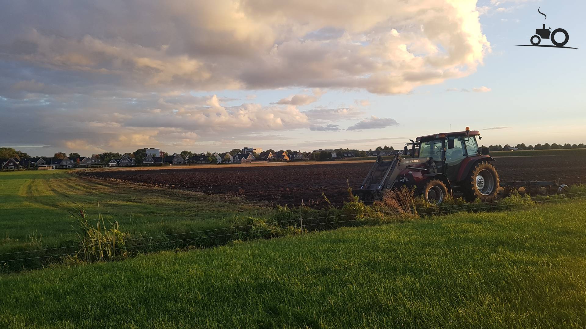 Foto Case IH JXU 85 #1491021