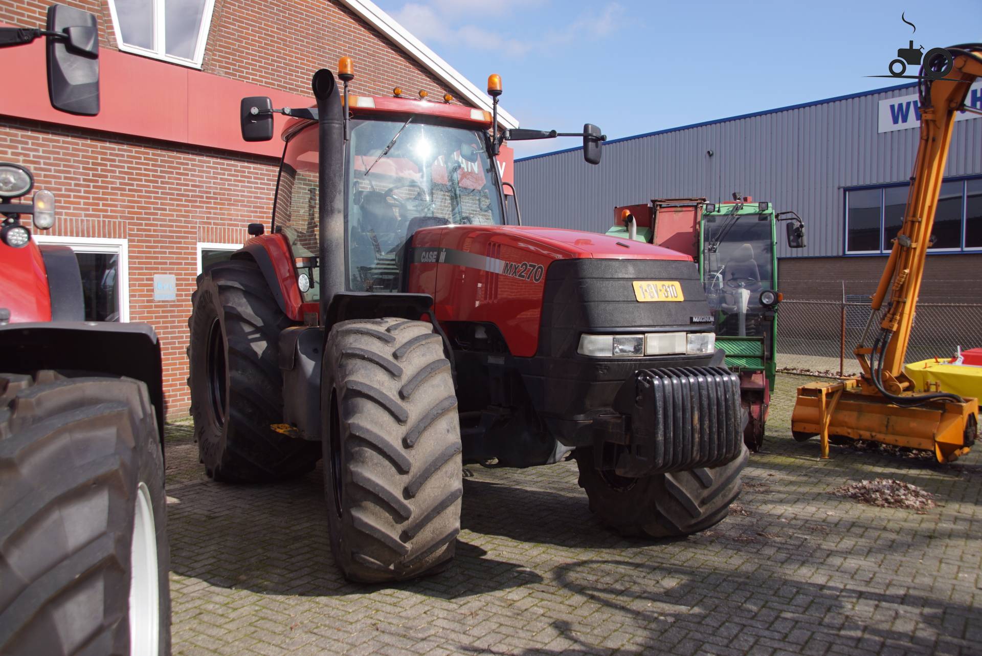 Foto Case IH MX 270 Magnum #1513009