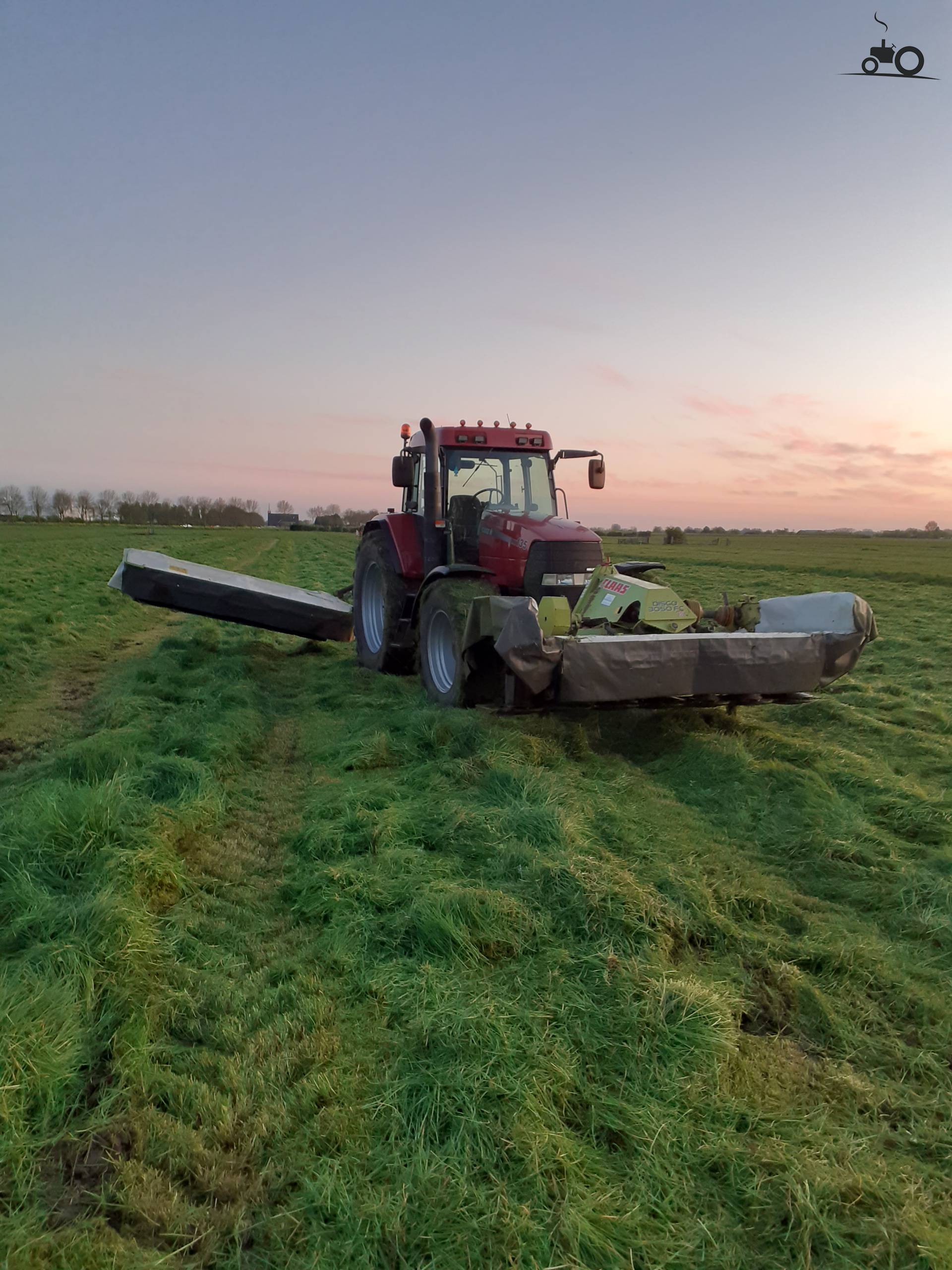 Foto Case IH Maxxum MX 135 #1516957