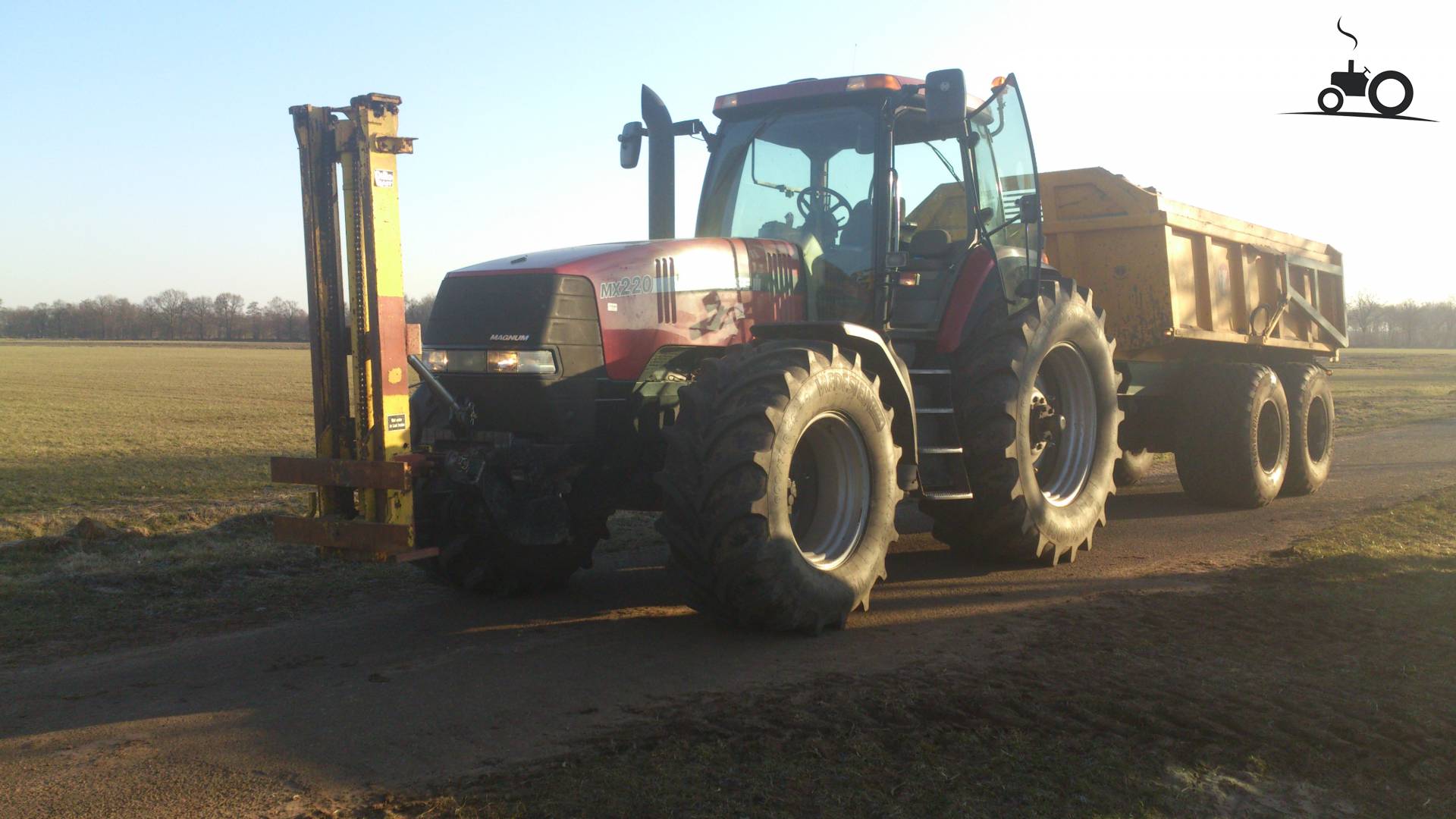 Foto Case IH MX 220 Magnum #744326