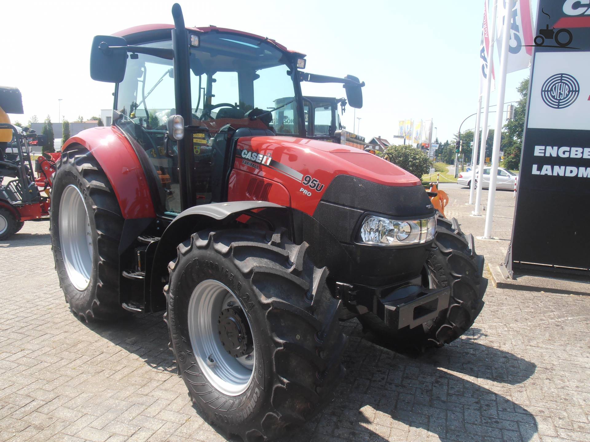 Foto Case IH Farmall 95U Pro #775266