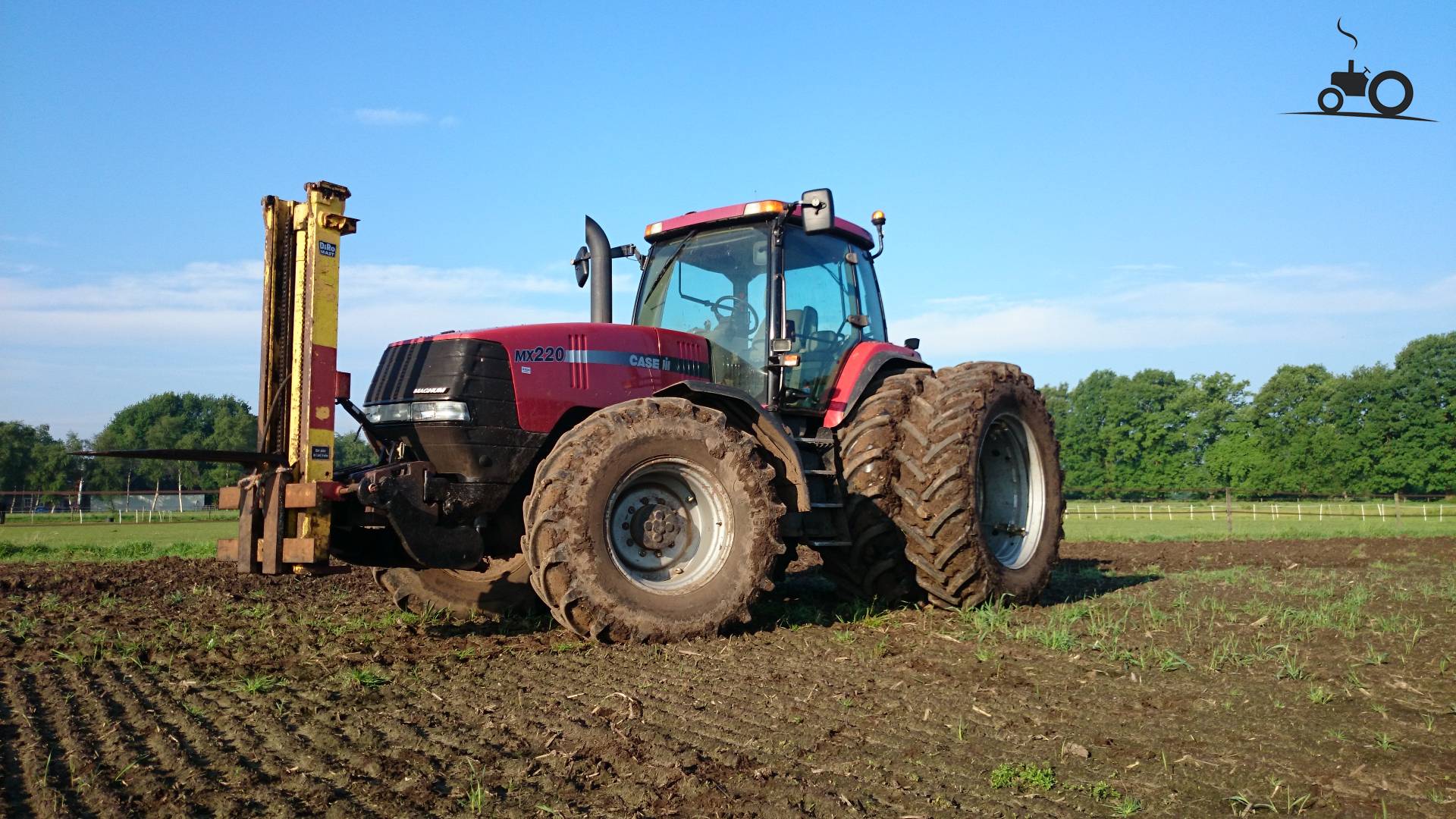 Foto Case IH MX 220 Magnum #847532