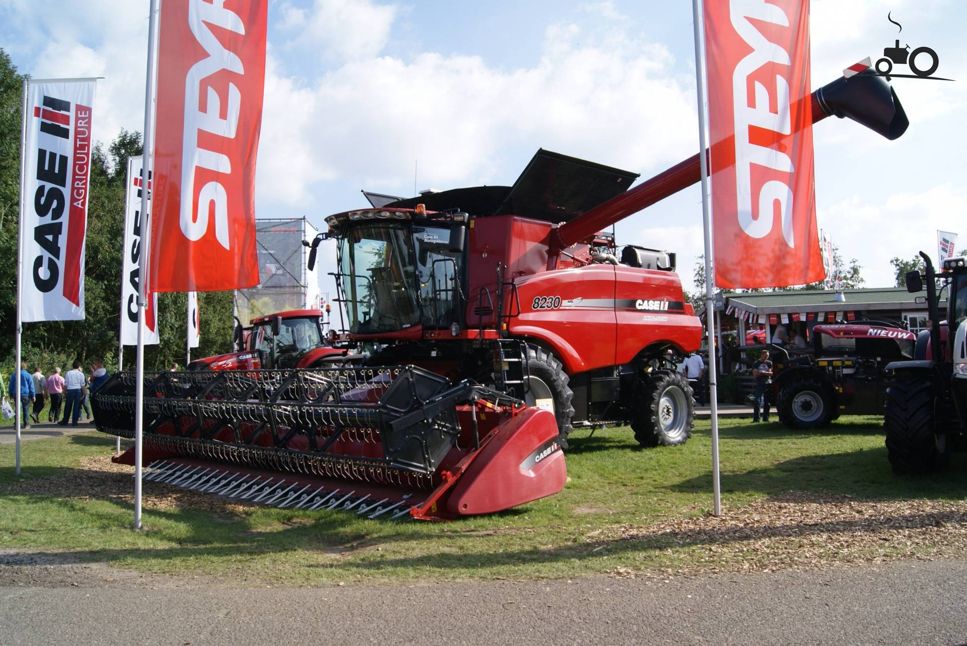 Foto Case IH Axial Flow 8230 #870786