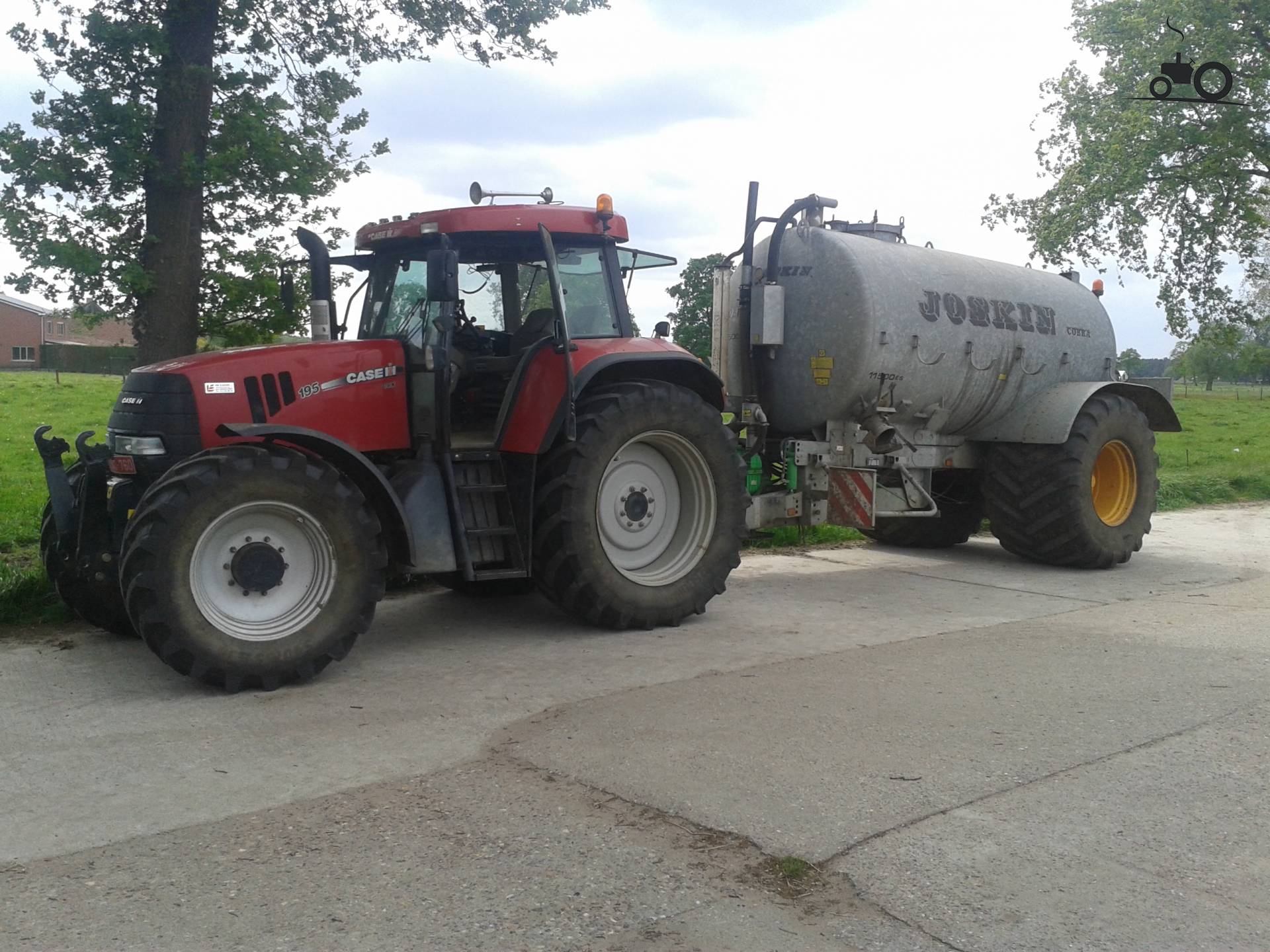 Foto Case IH CVX 195 #915839