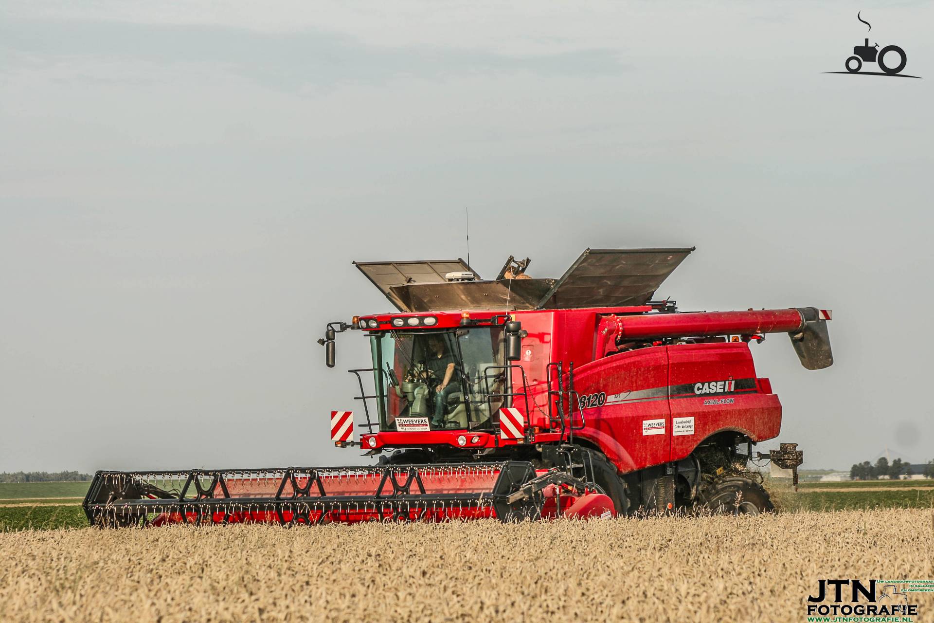 Case IH Axial Flow 8120