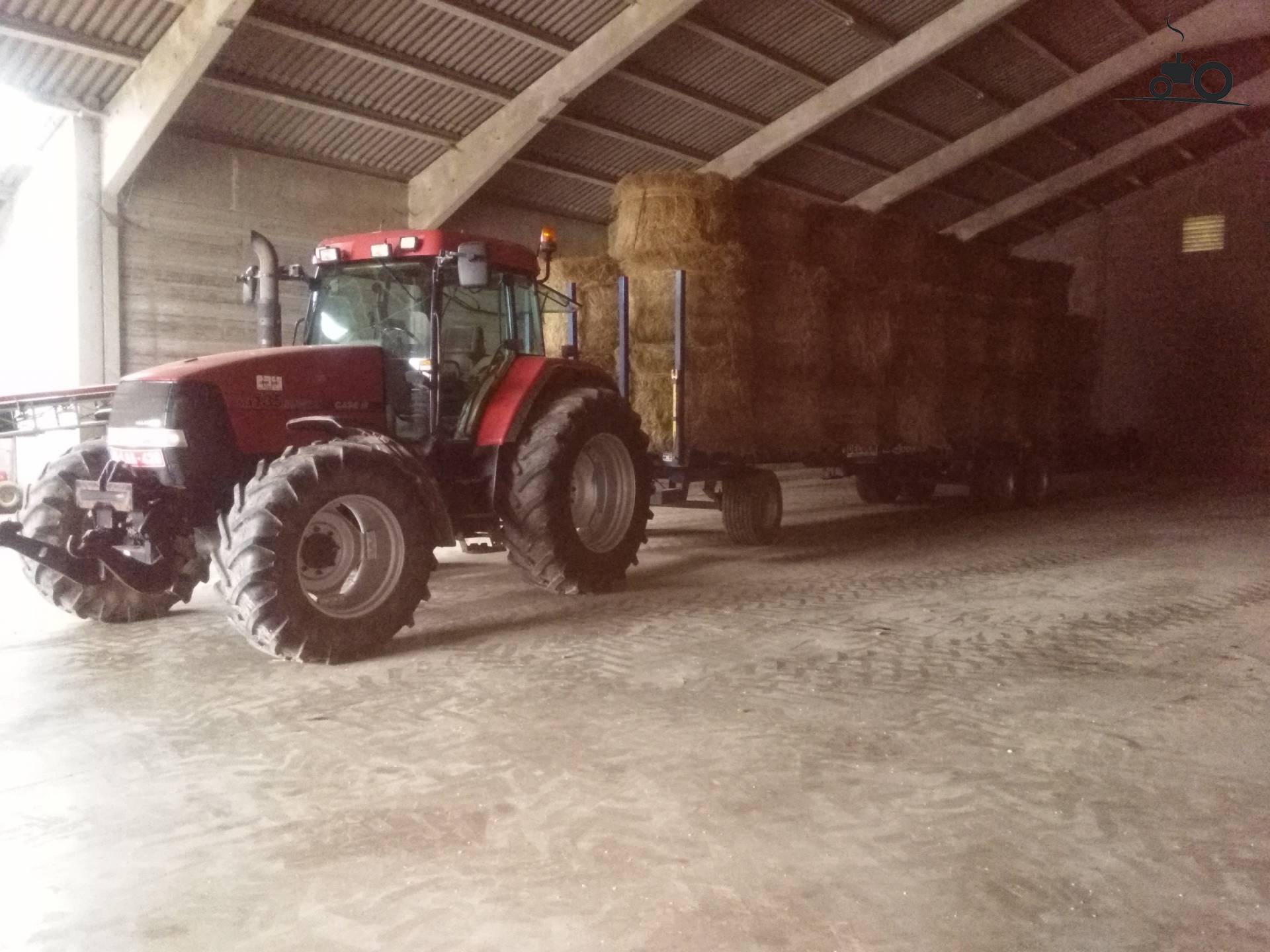 Foto Case IH Maxxum MX 135 #952278