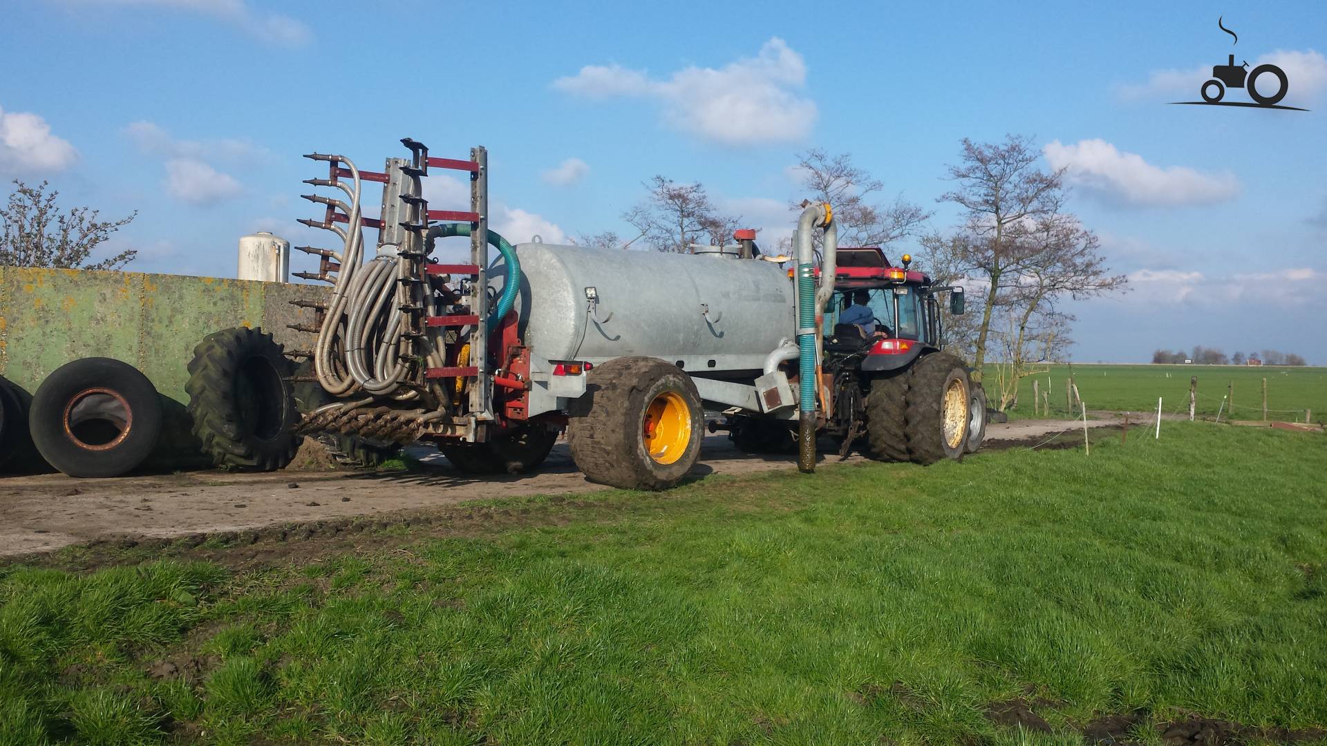 Foto Case IH JX 1090 U van Groot Melkvee