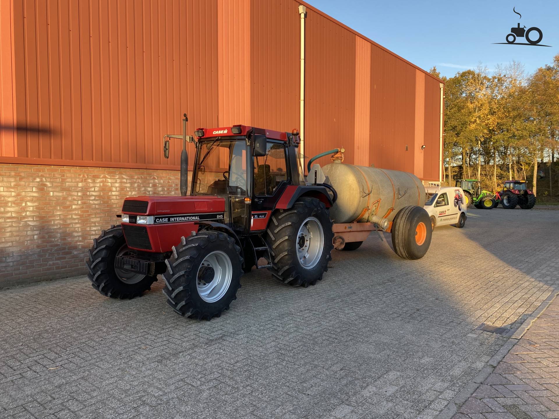 Foto Case International 845 XL Plus #1499421