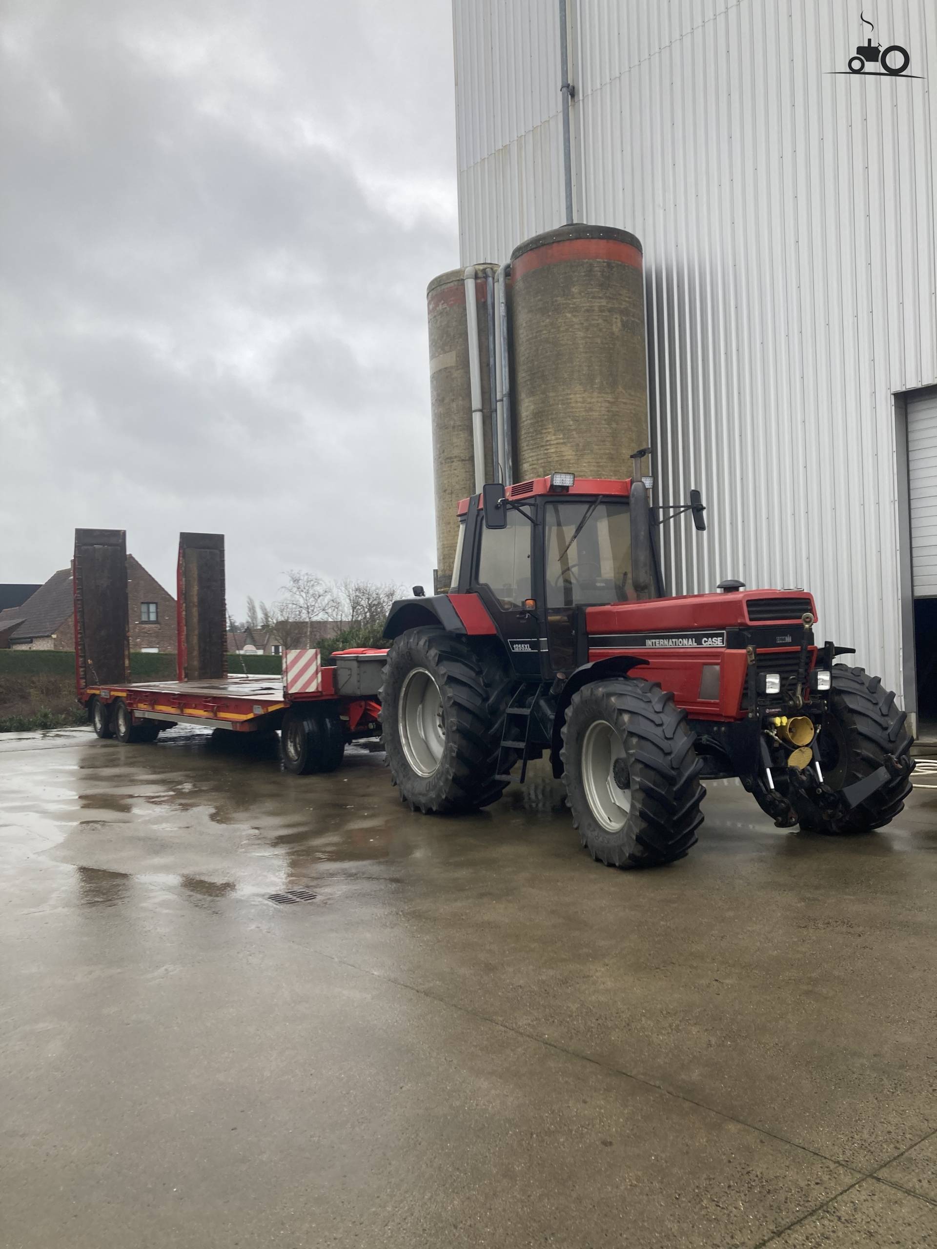 Case International 1255xl