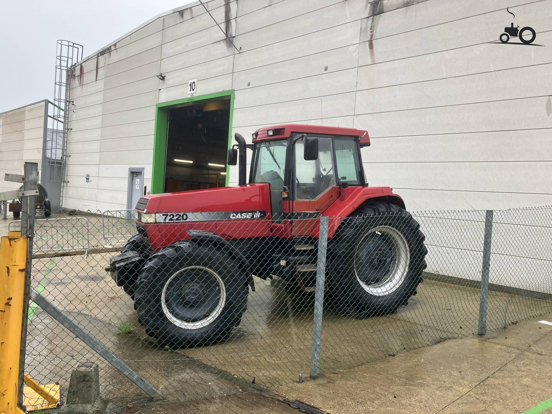 Foto Case International Magnum 7220 van Joskin