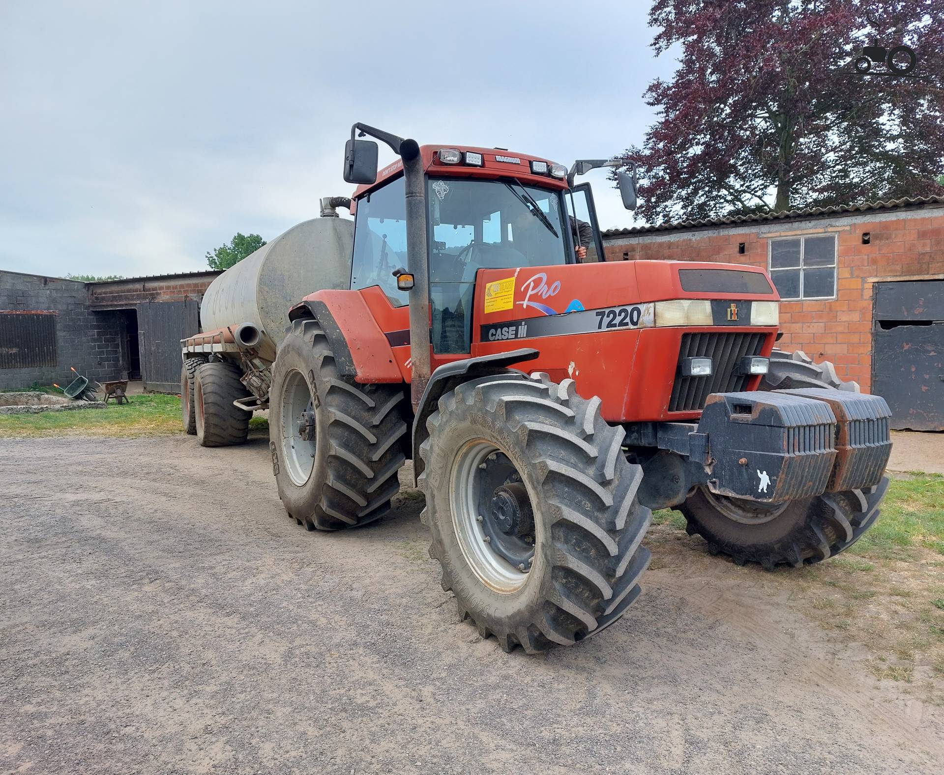 Case International Magnum 7220 Pro Fanclub - Specificaties, Foto's ...