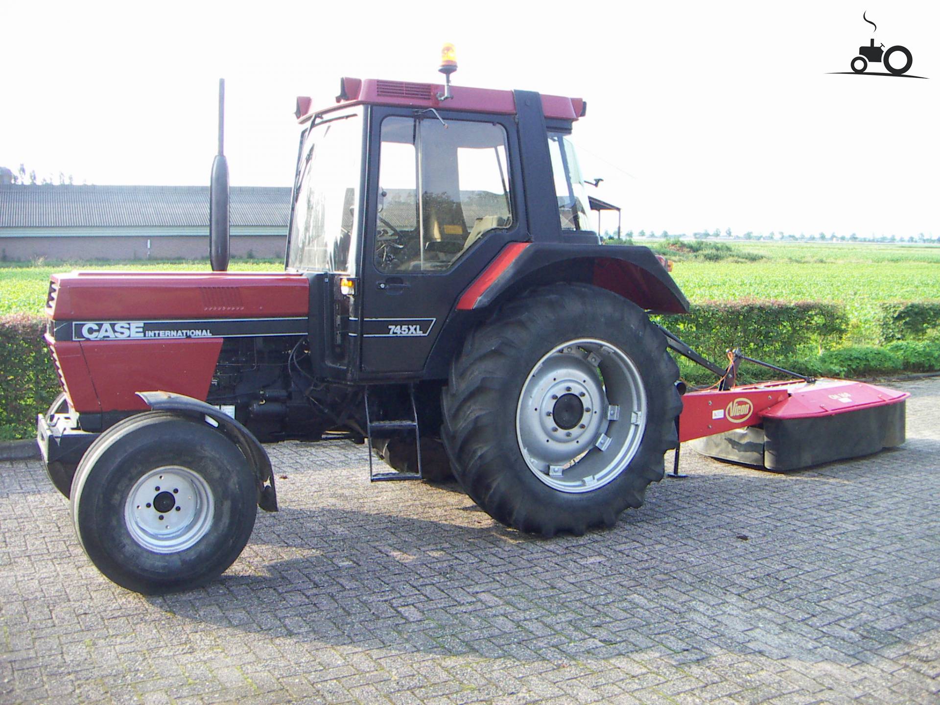 Foto Case International 745 XL #377127