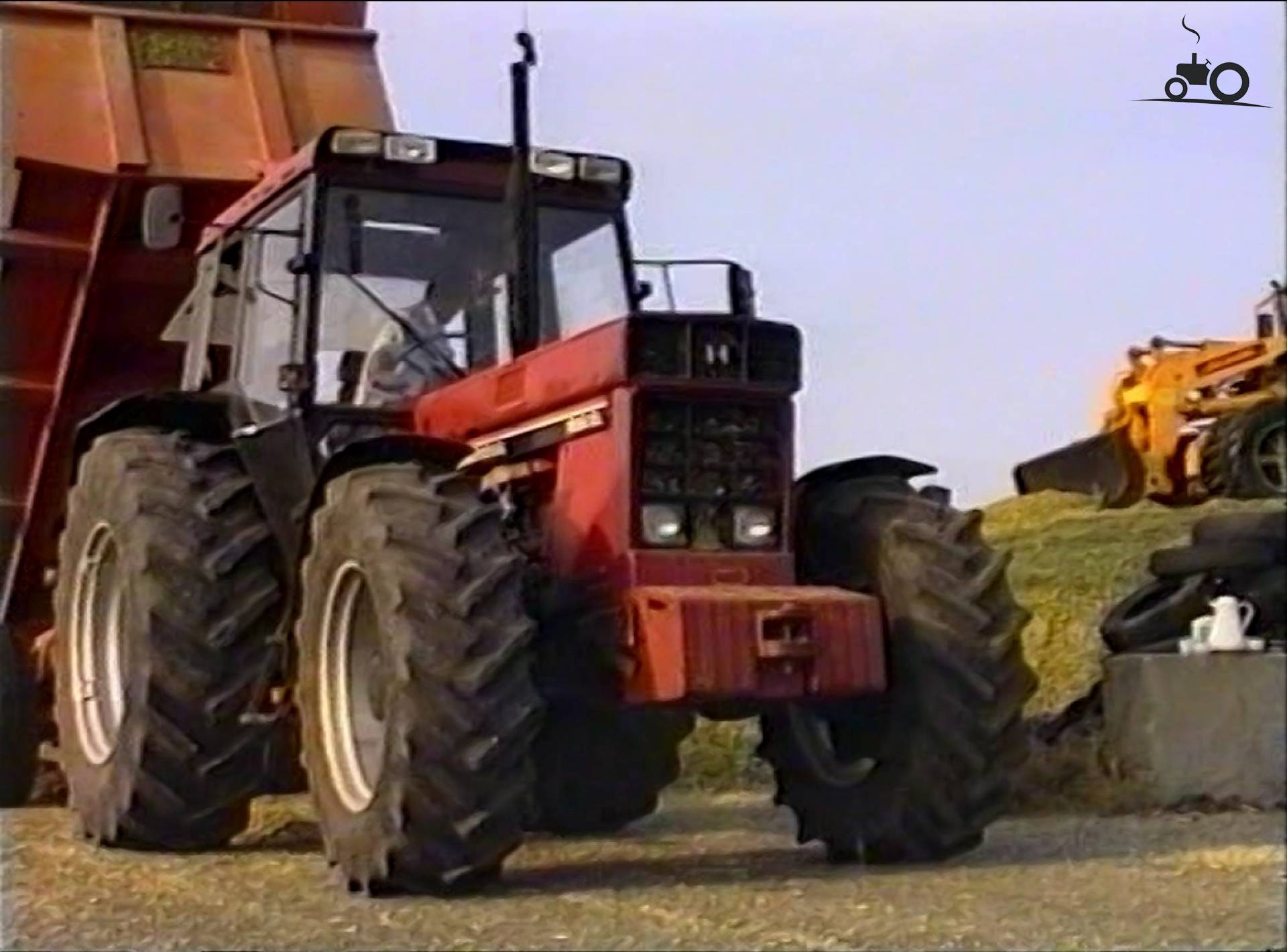 Foto International 1055 #727474