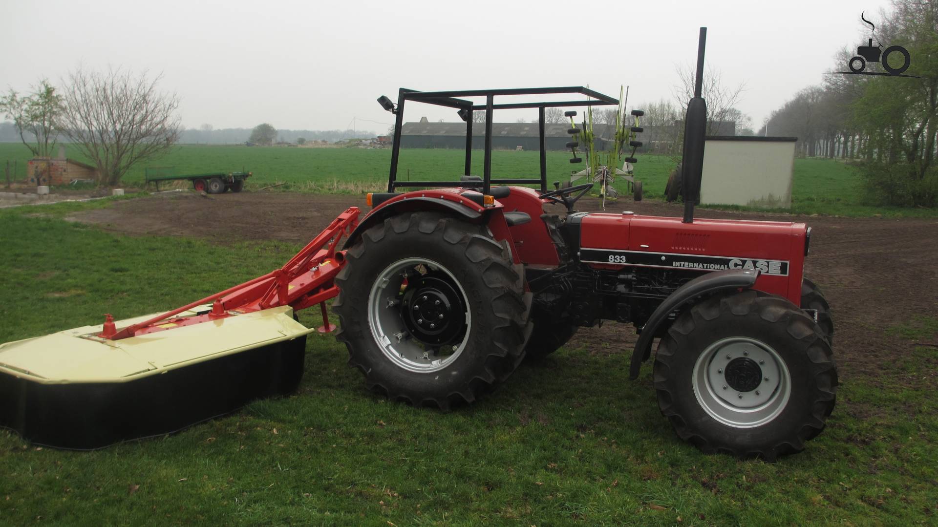 Case International 833 - United Kingdom - Tractor picture #837235