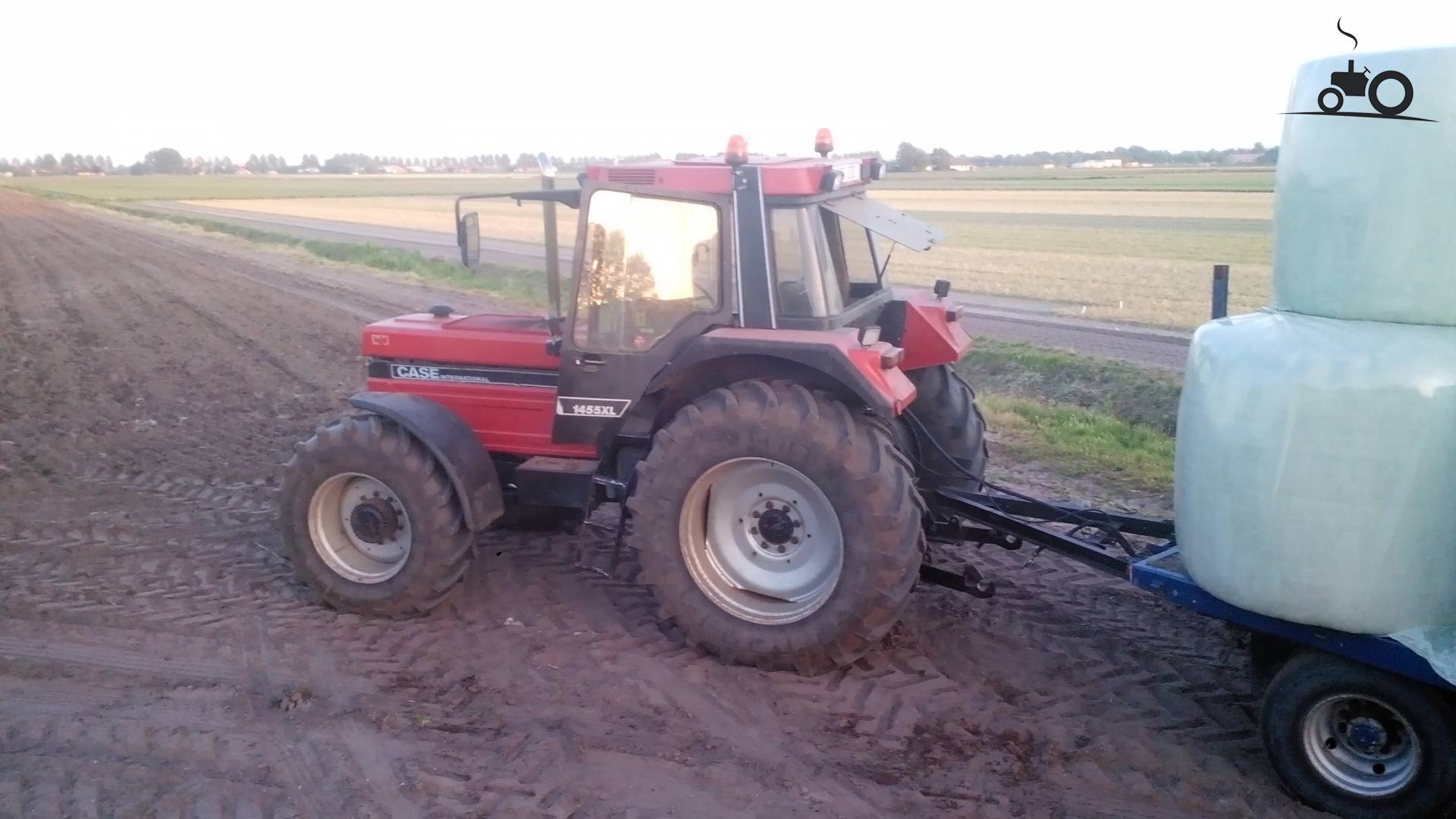 Case International 1455 XL