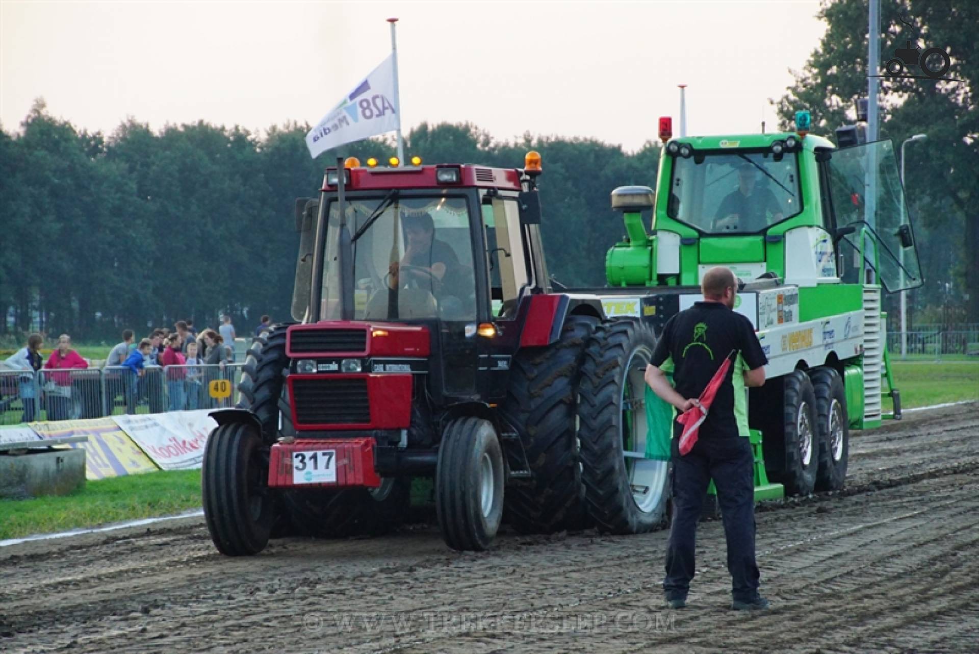 Case International 745 XL
