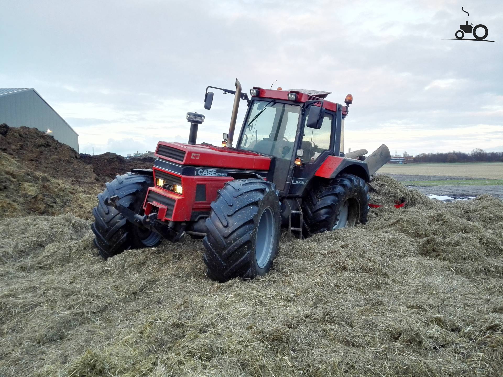 "ja gaatje erin boren en een fitting erin prutsen" — Koos