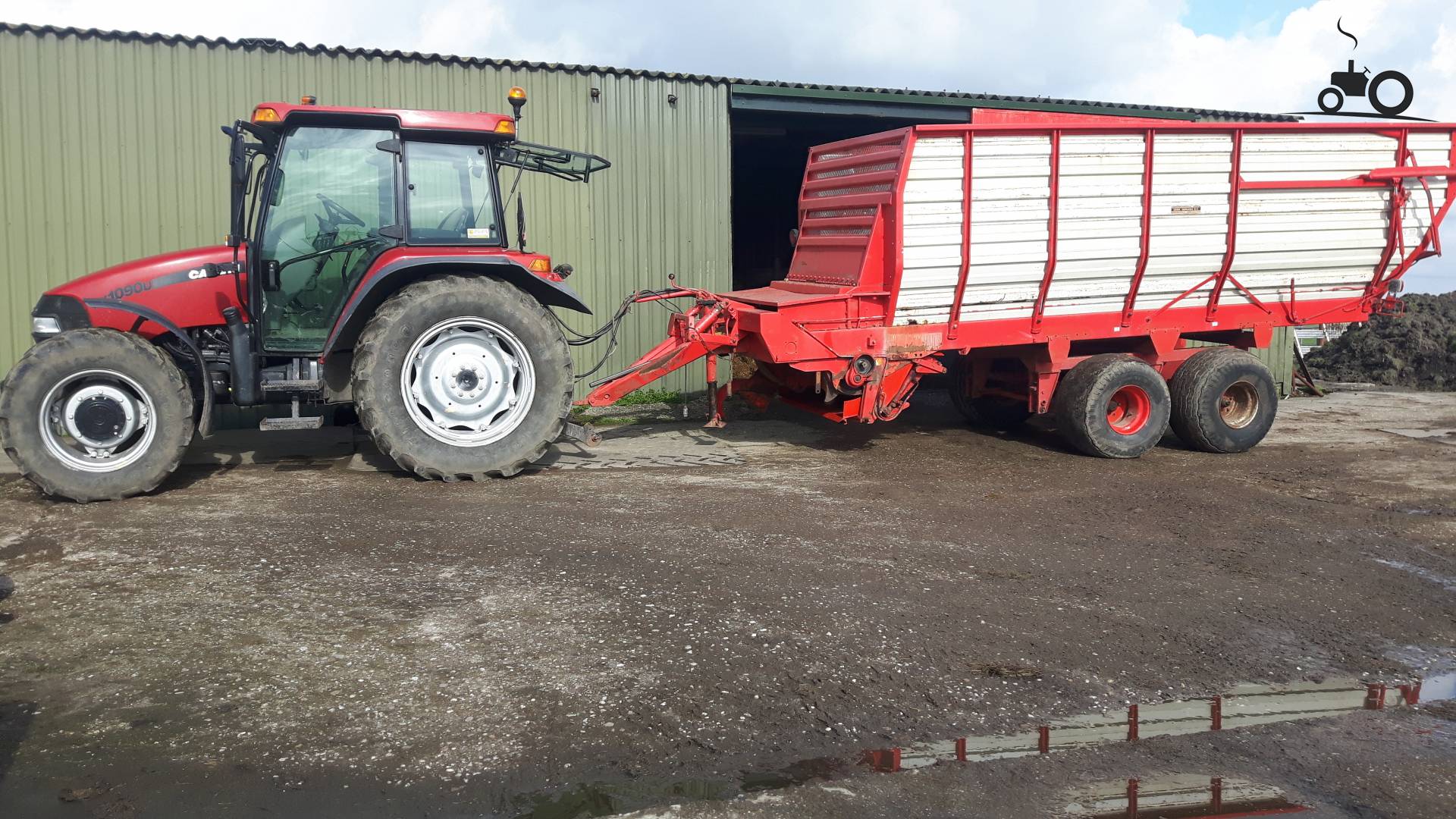 Foto Case IH JX 1090 U van Groot Melkvee