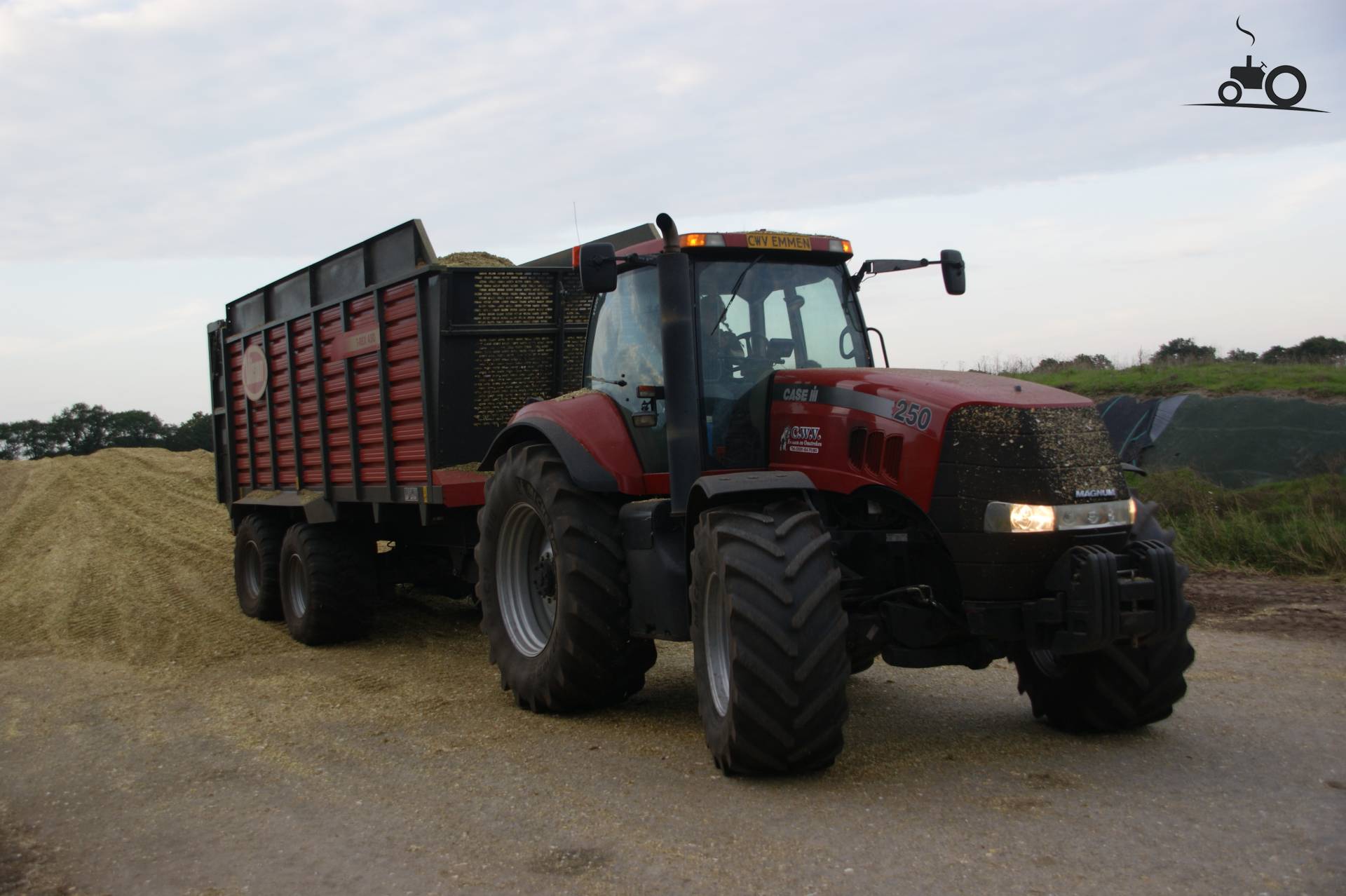 Case Magnum 250 Fanclub - Specificaties, Foto's, Reviews & Forum