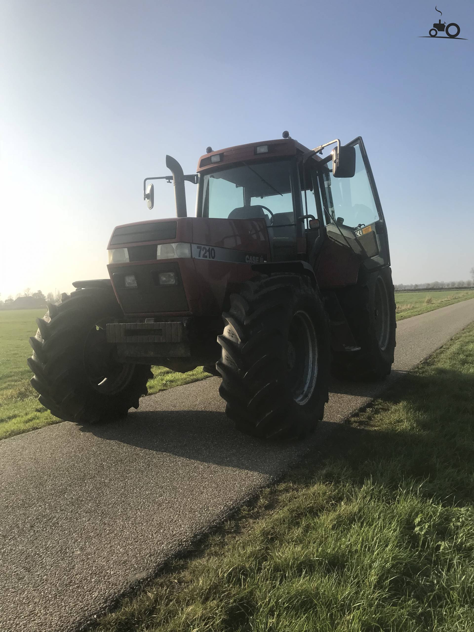 Foto Case International Magnum 7210 #1277979