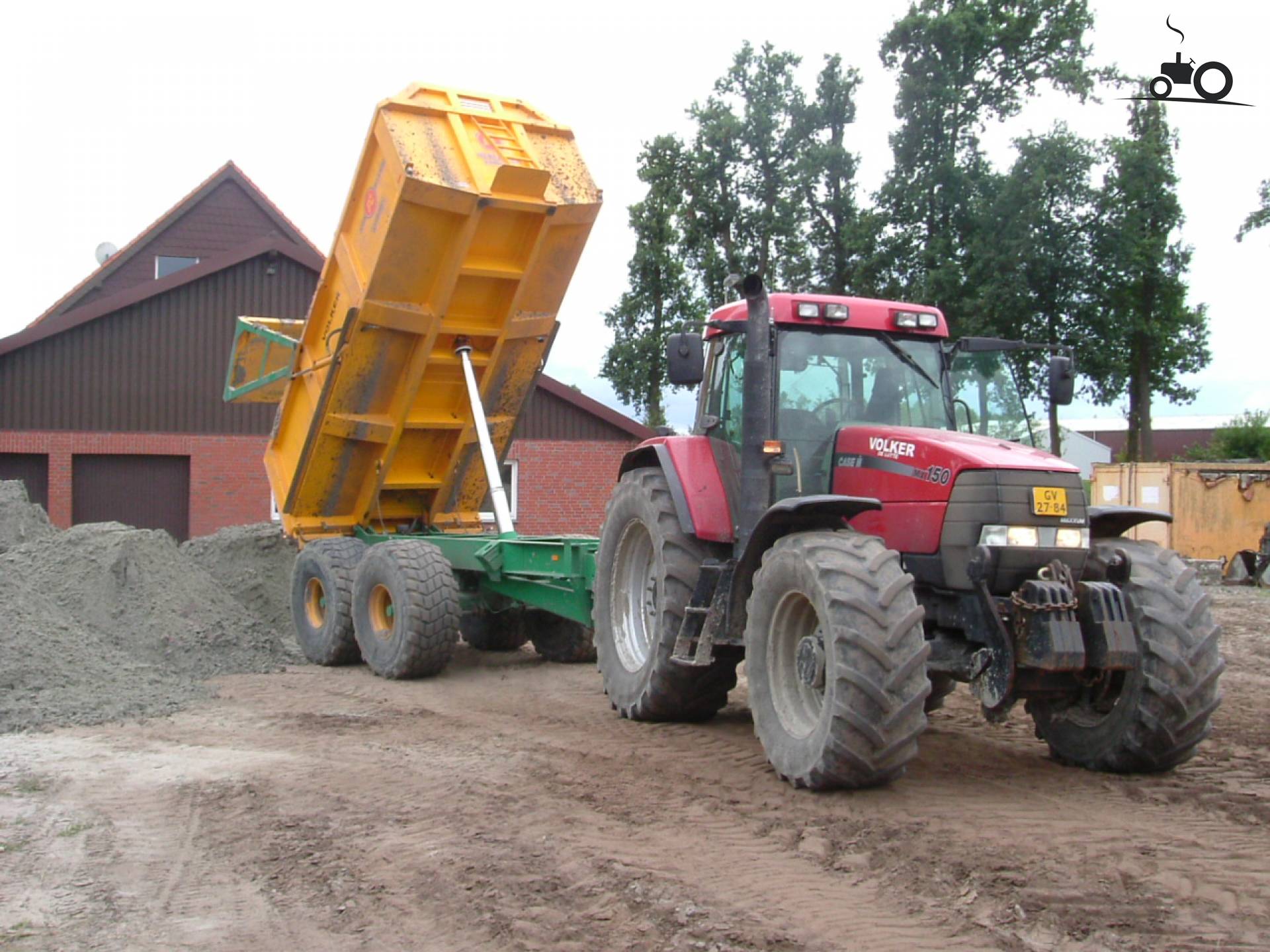 Foto Case MX 150 #12960