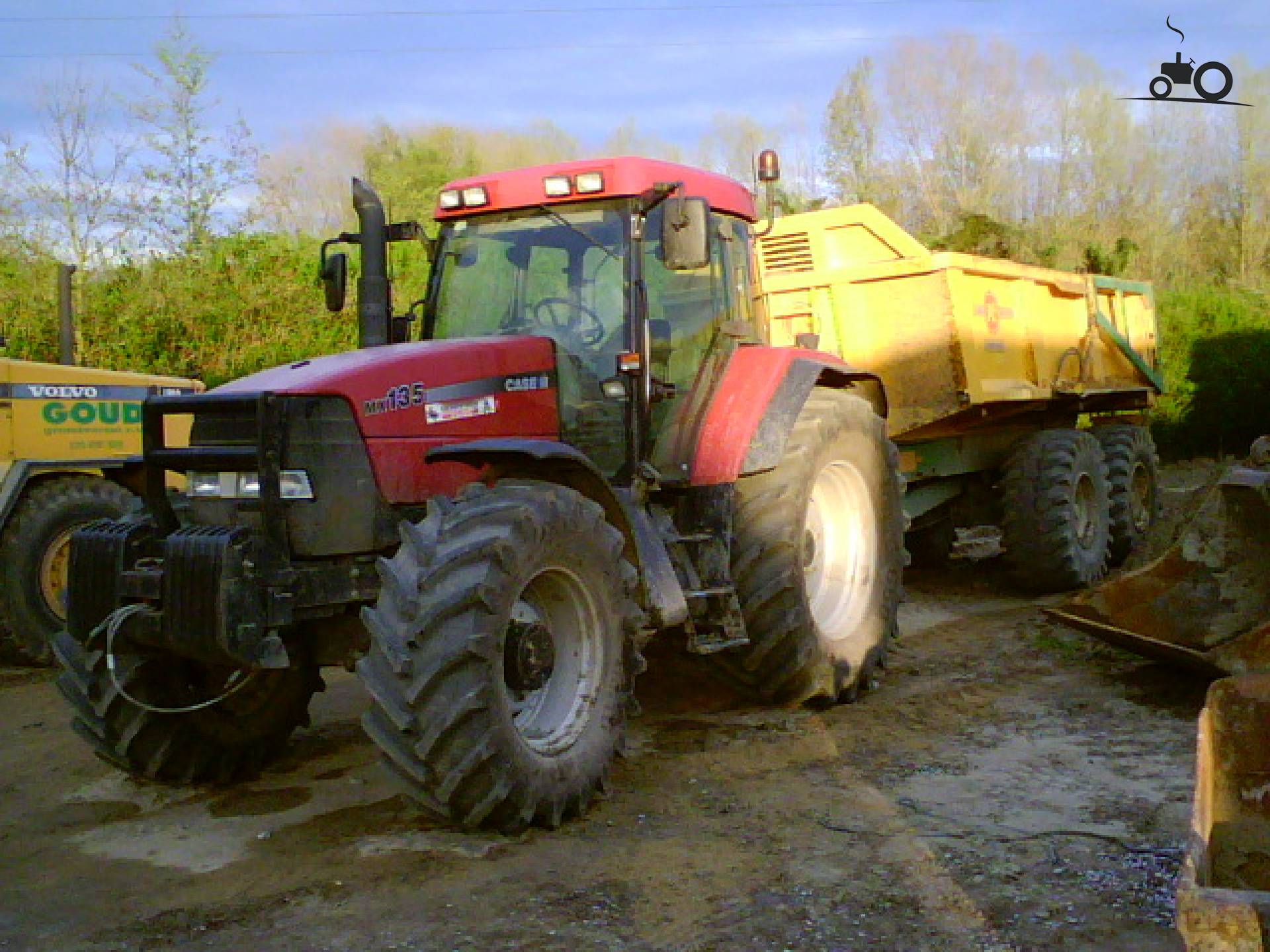 Foto Case MX 135 #131095