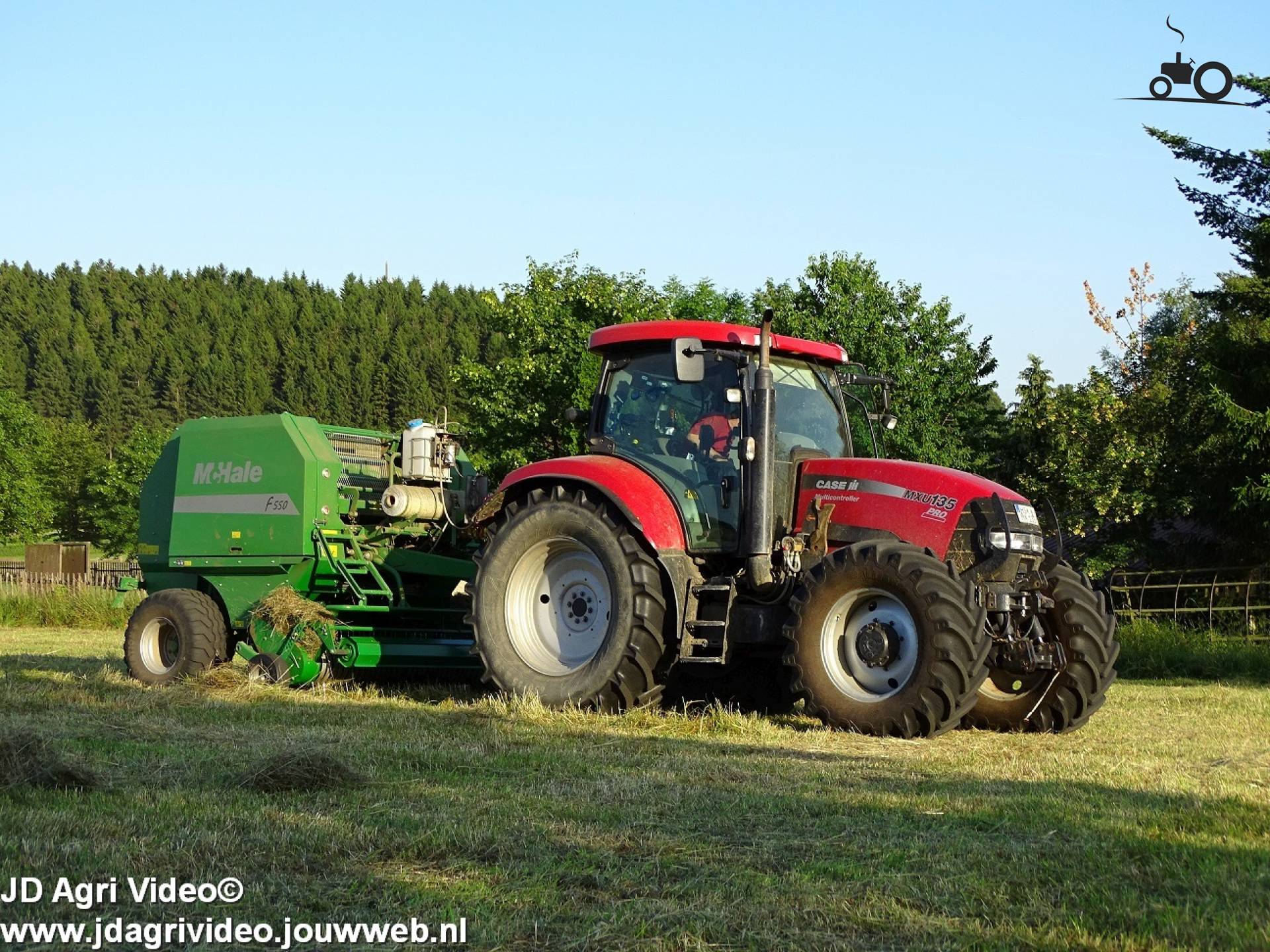 Case IH Maxxum MXU 135 Pro
