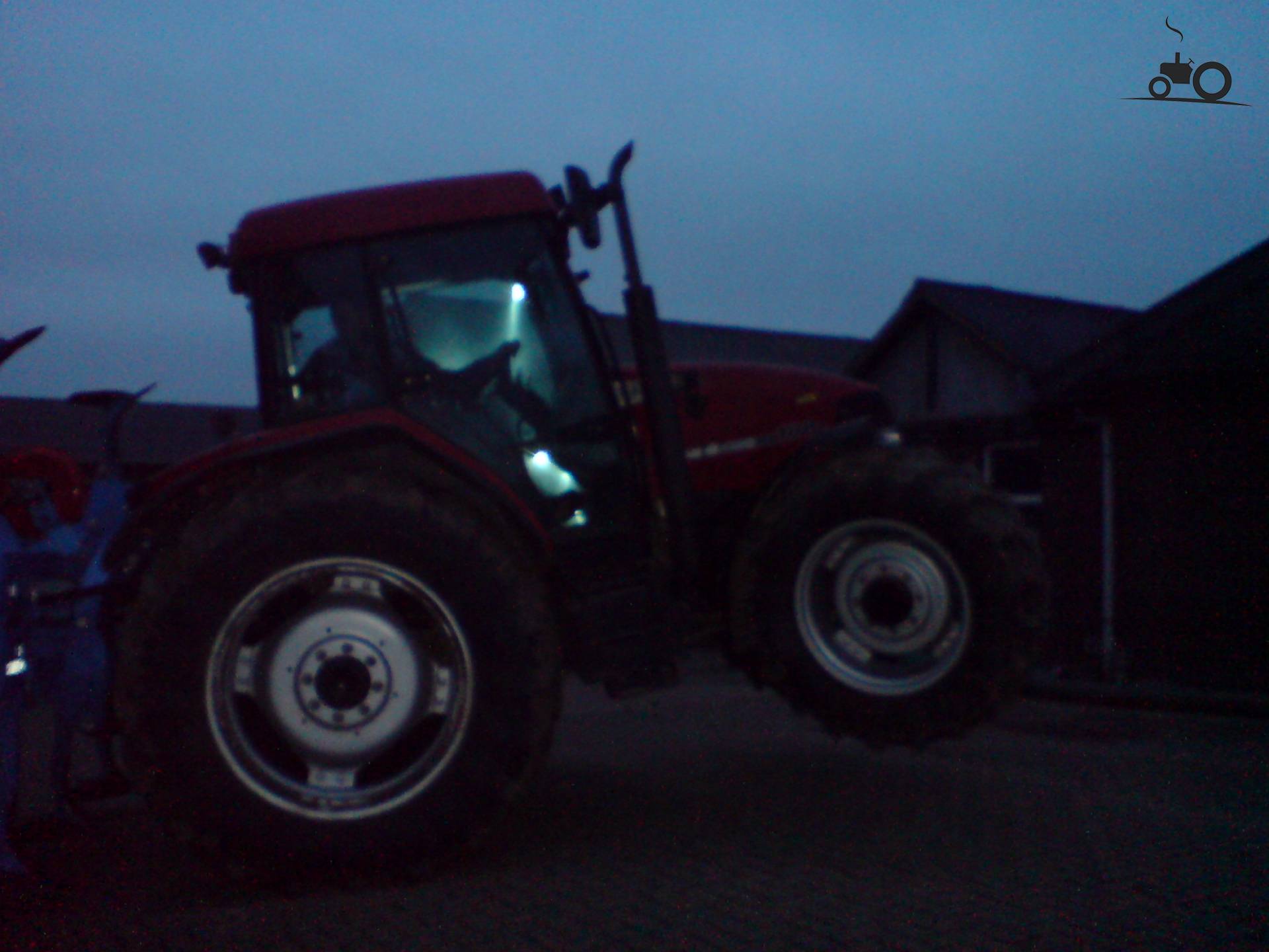 Foto Case MX 100 C #137446