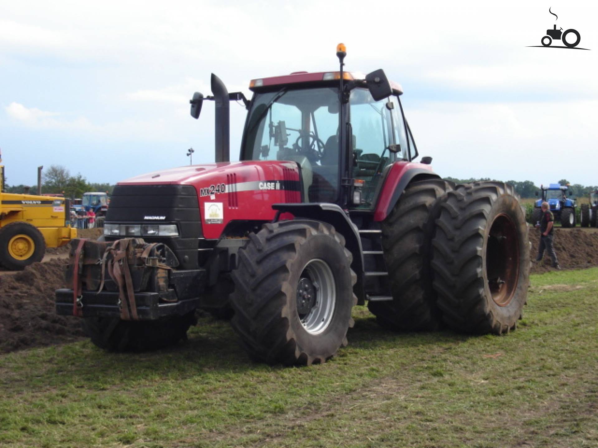 Foto Case IH MX 240 Magnum #14336