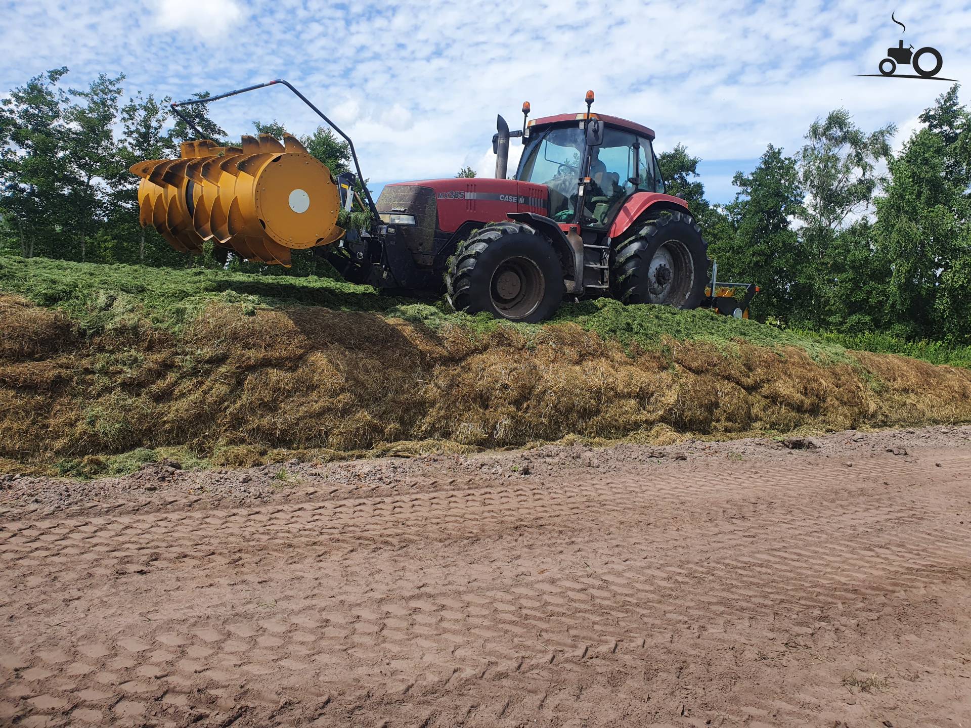 Foto Case IH MX 285 Magnum #1482378