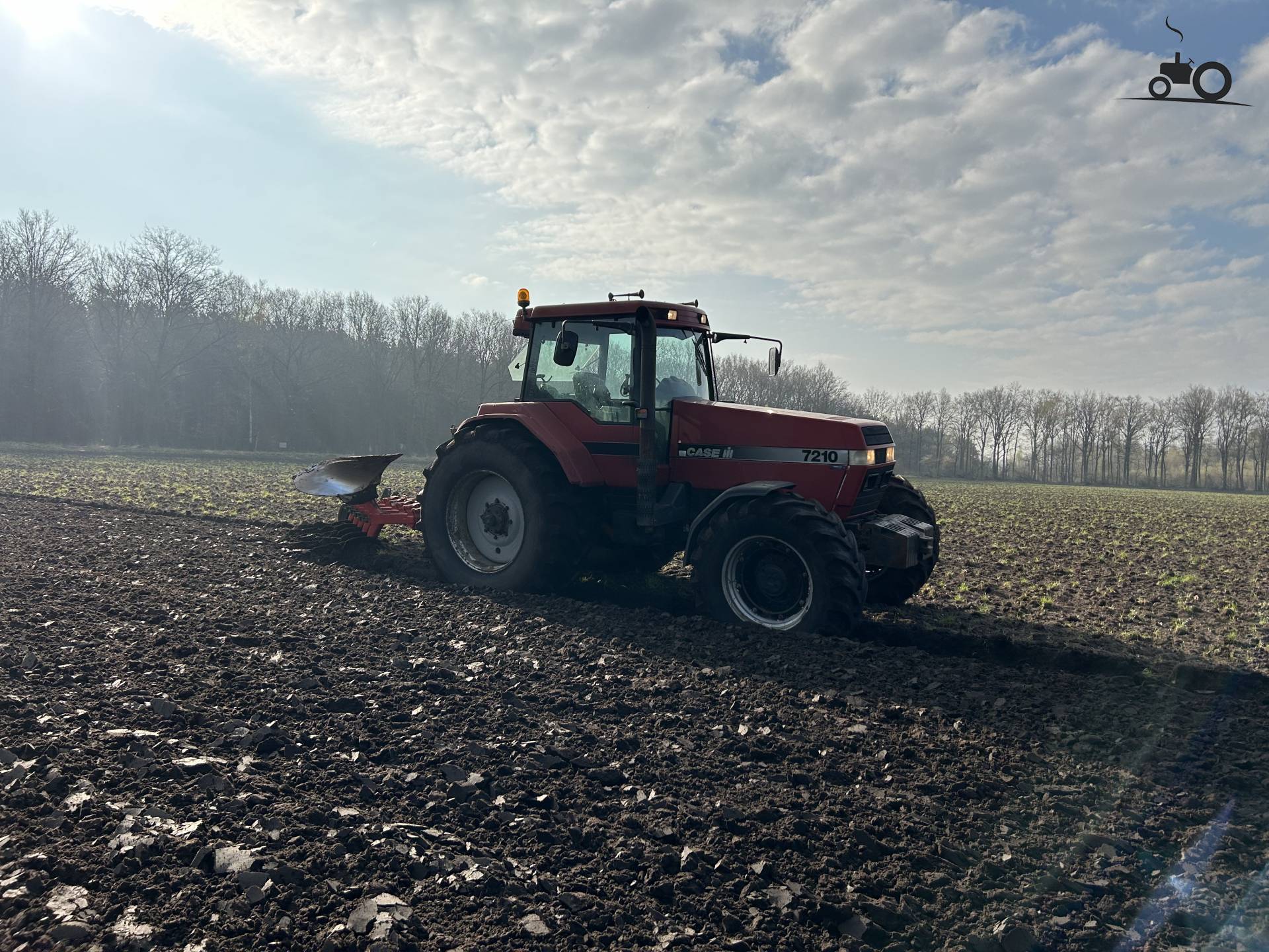 Foto Case International Magnum 7210 #1514362