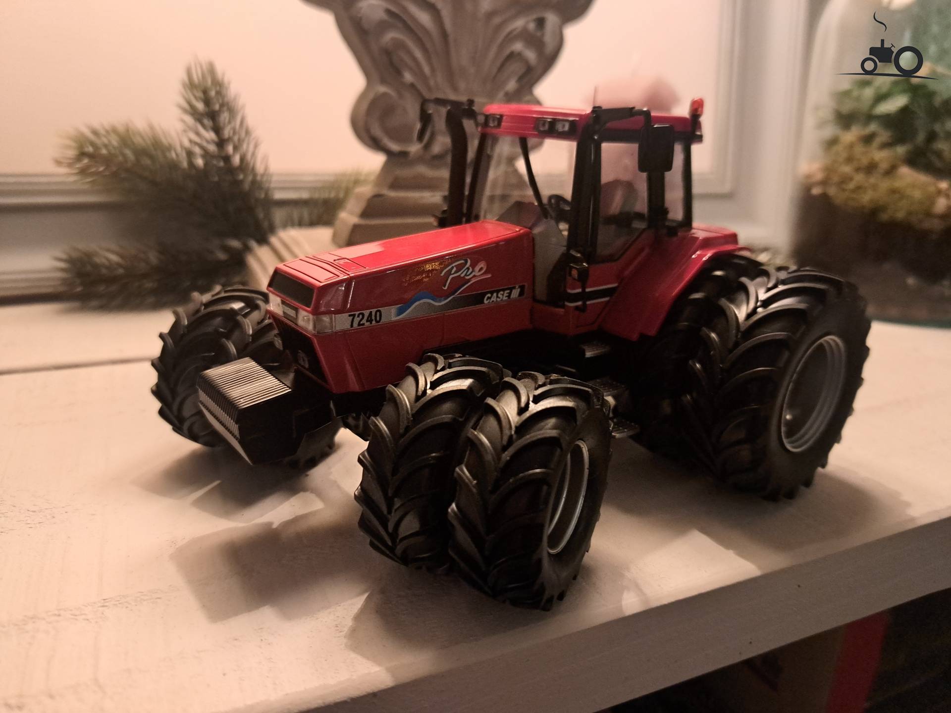 Foto Case Magnum 7230 #1602337