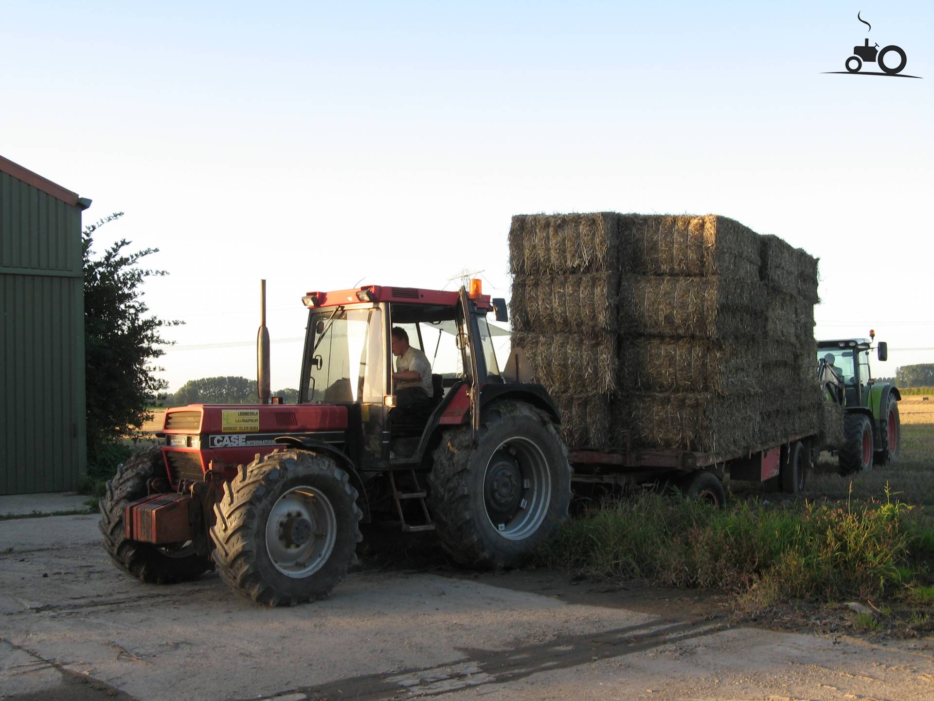Case International 1056 XL