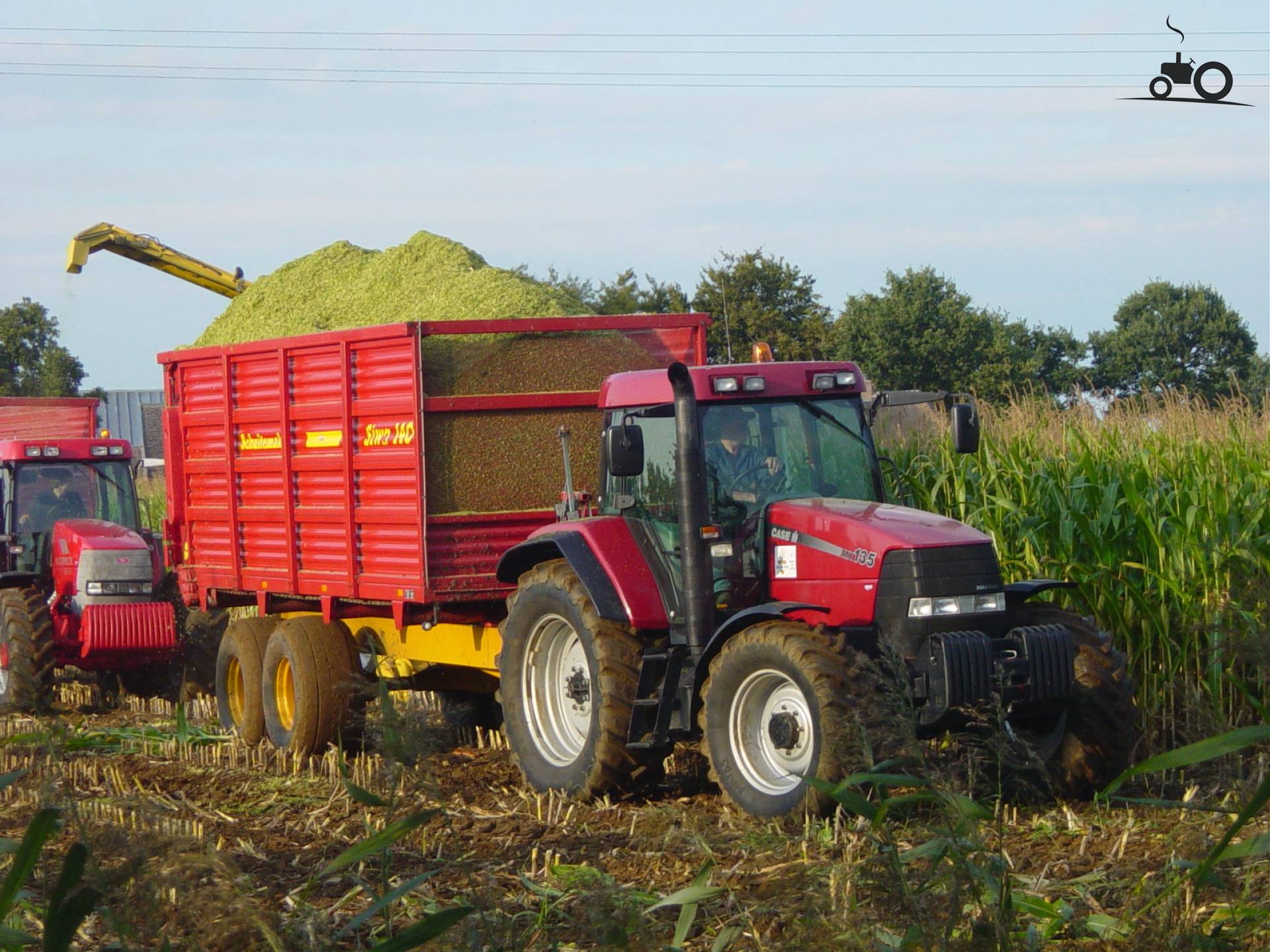 Foto Case MX 135 #165754