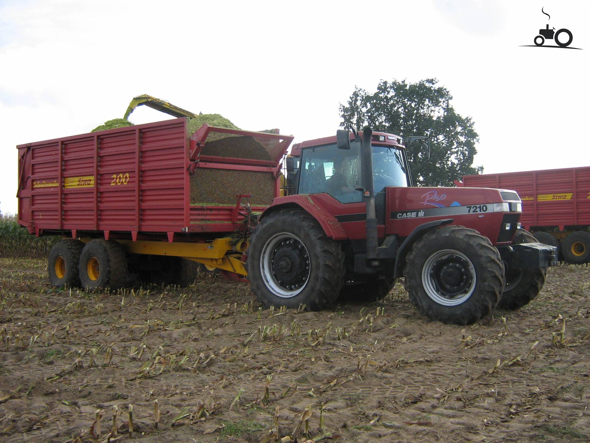 Foto Case International Magnum 7210 Pro #17340