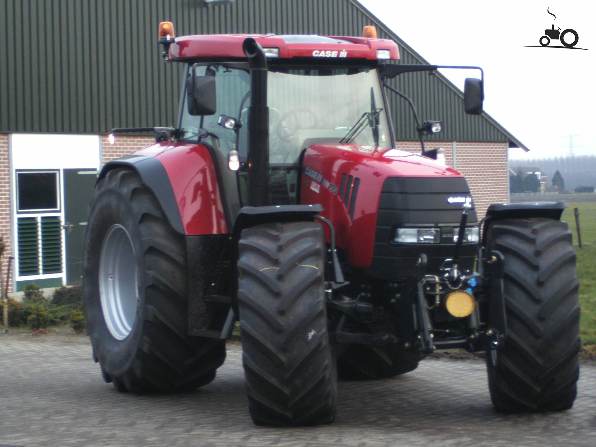 Foto Case CVX 195 #196215