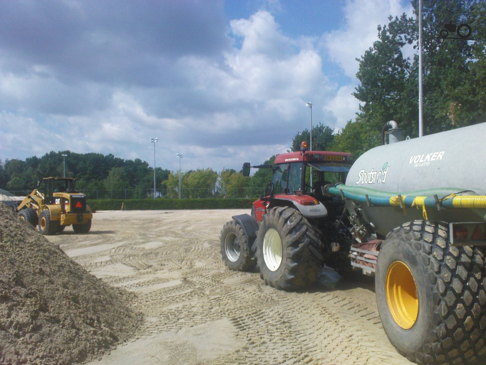 Foto Case MX 135 #202264