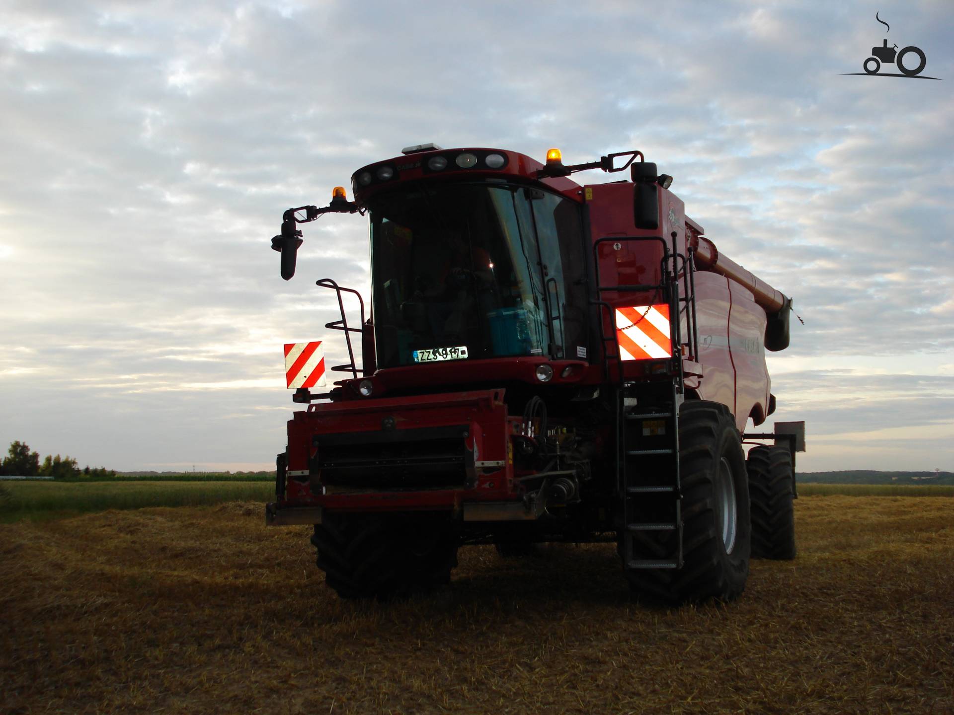 Case IH Axial Flow 9010 - Laatste Updates, Foto's & Video's