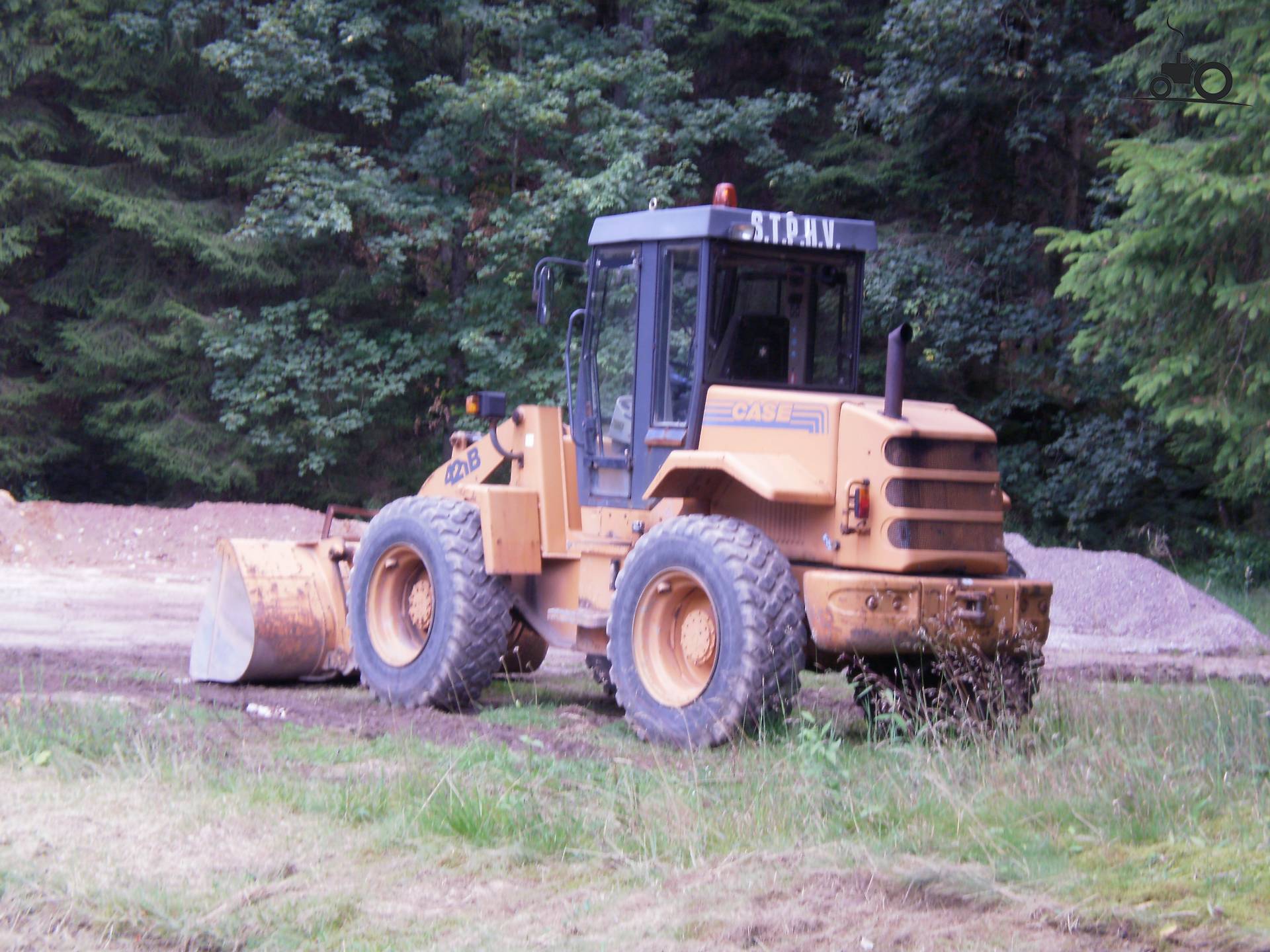 Case 421 B - United Kingdom - Tractor picture #257173