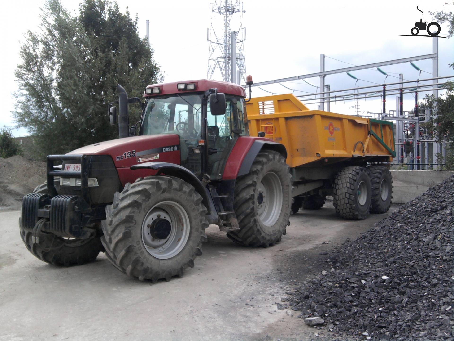 Foto Case MX 135 #269923