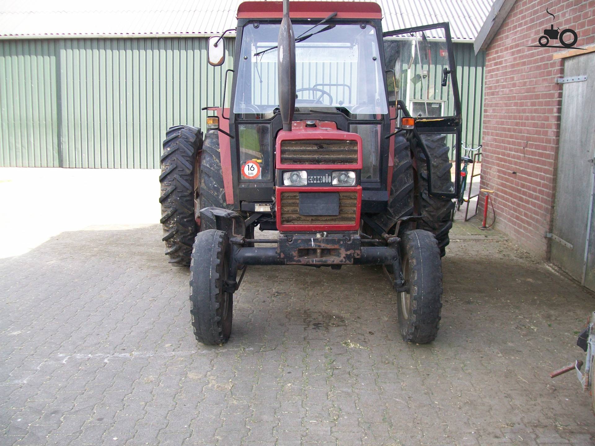 Foto Case International 733 #278873