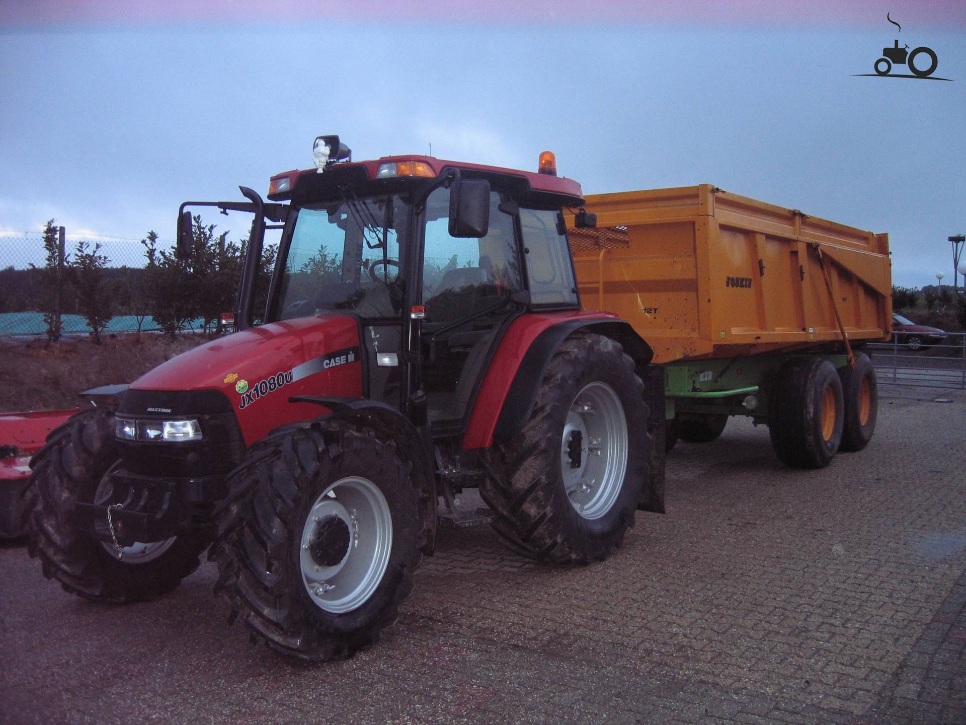 Foto Case IH JX 1080 U #295294