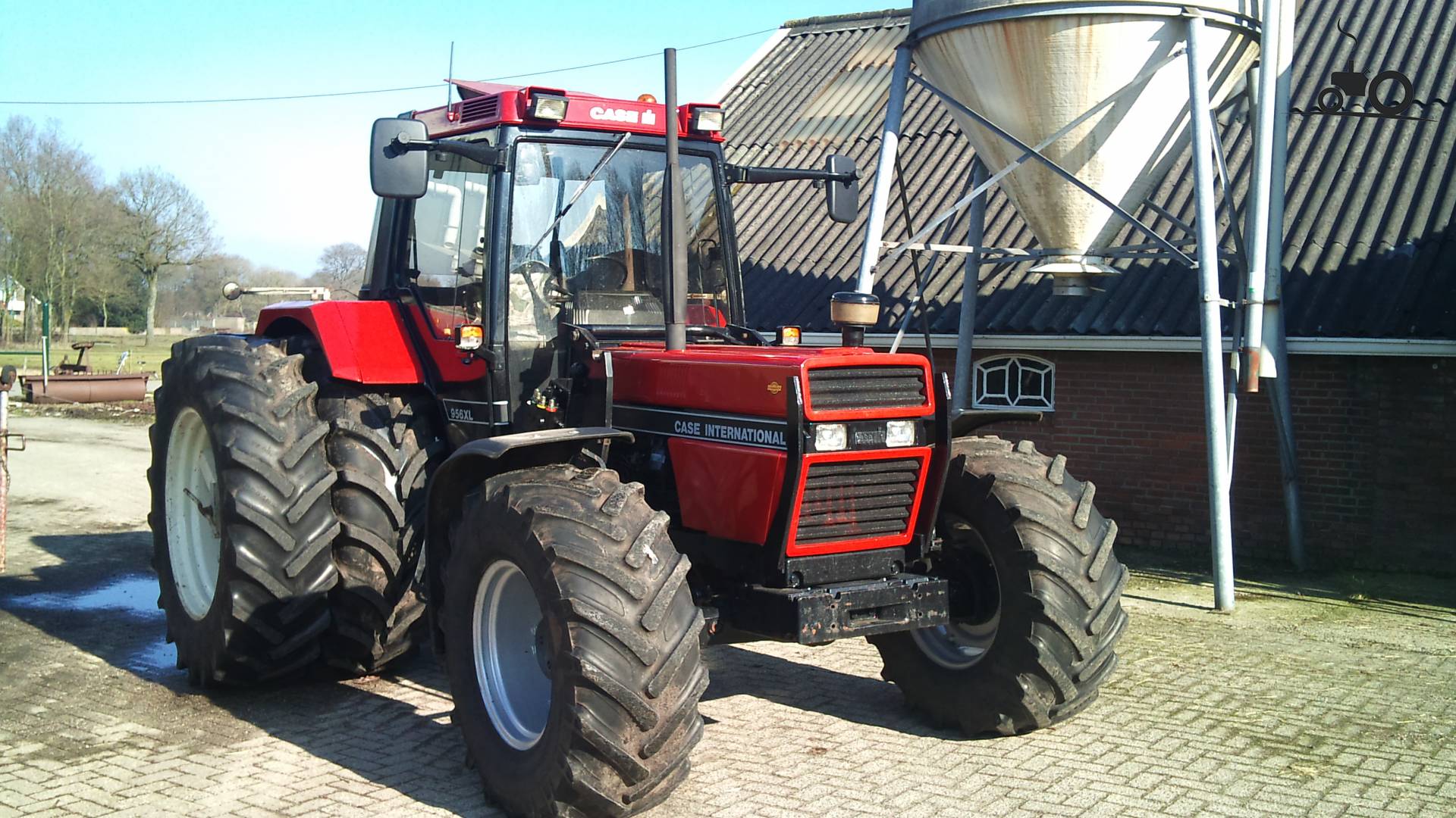 Case International 956 XL