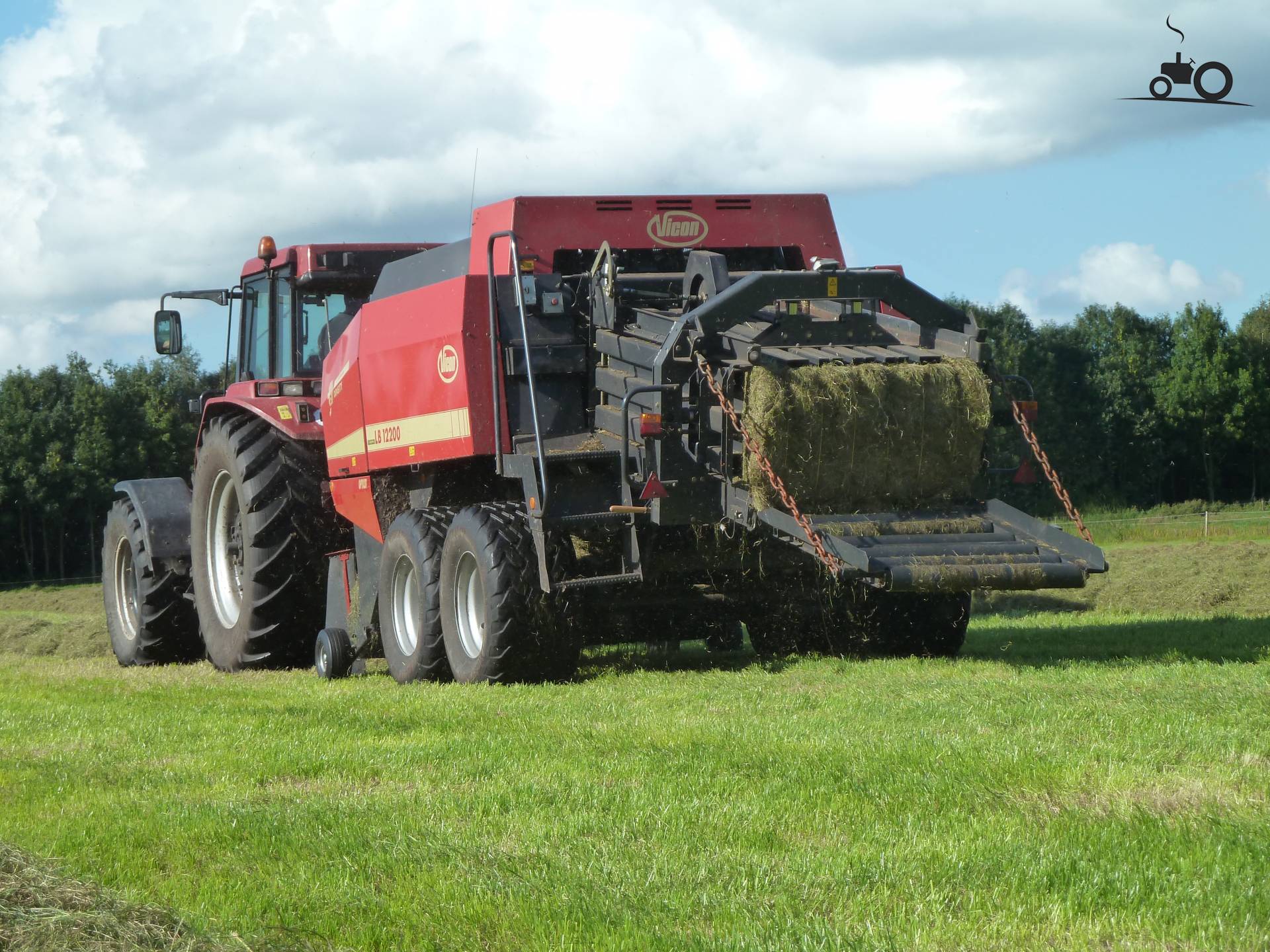 Foto Case International Magnum 7210 #397423