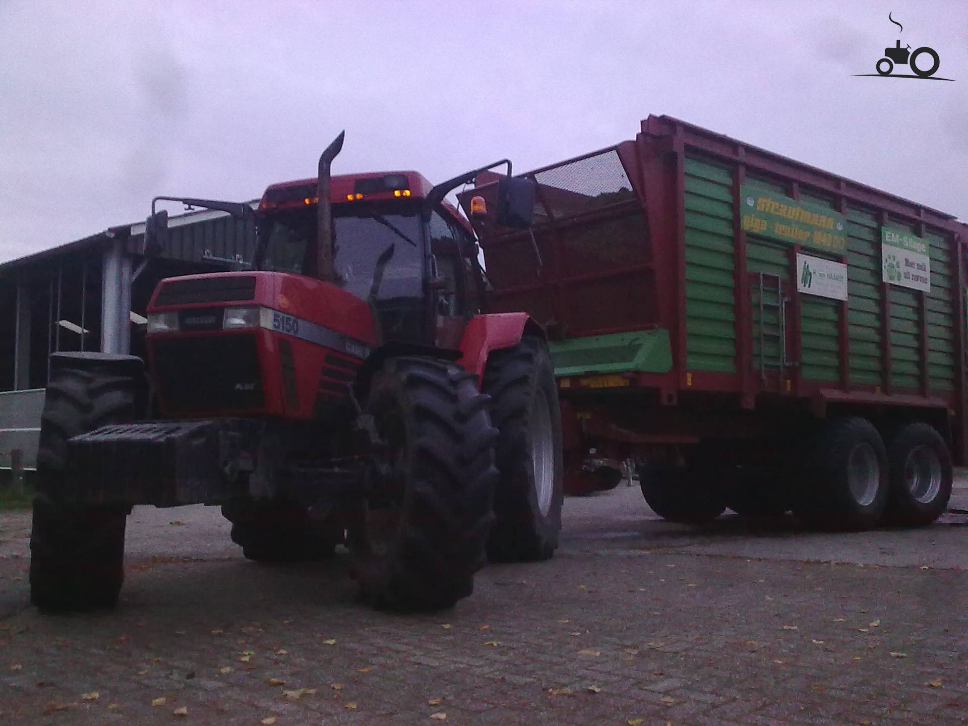 Foto Case International Maxxum 5150 Plus #400948